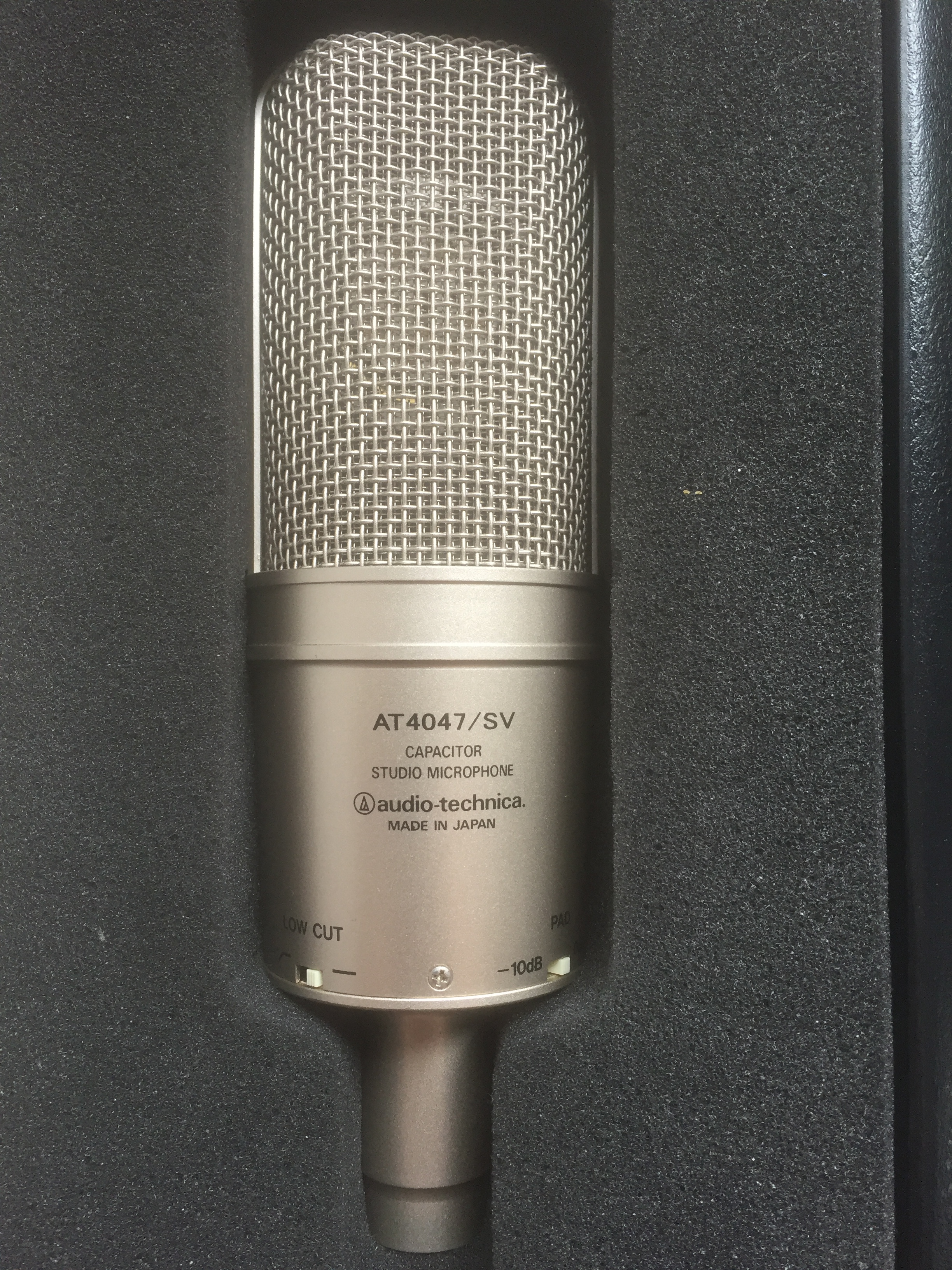 AT4047/SV - Audio-Technica AT4047/SV - Audiofanzine