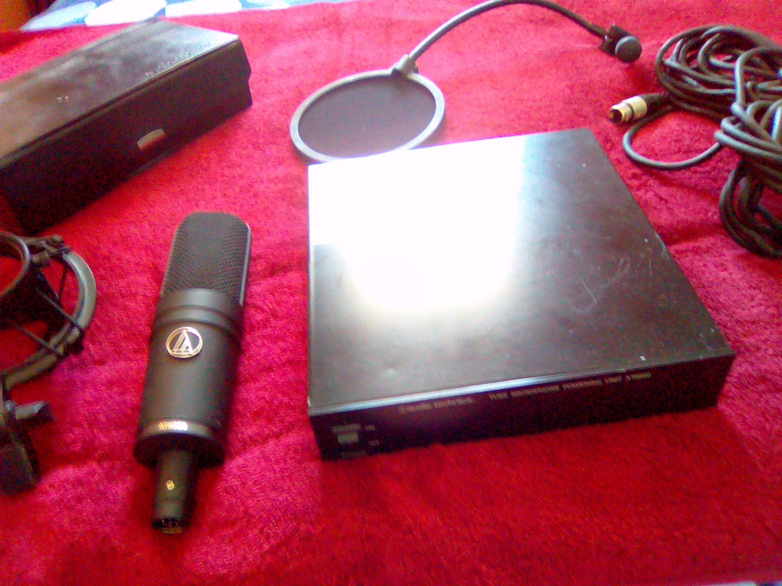 AT4060 - Audio-Technica AT4060 - Audiofanzine