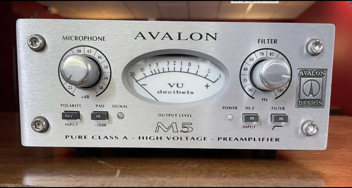 M5 - Avalon M5 - Audiofanzine