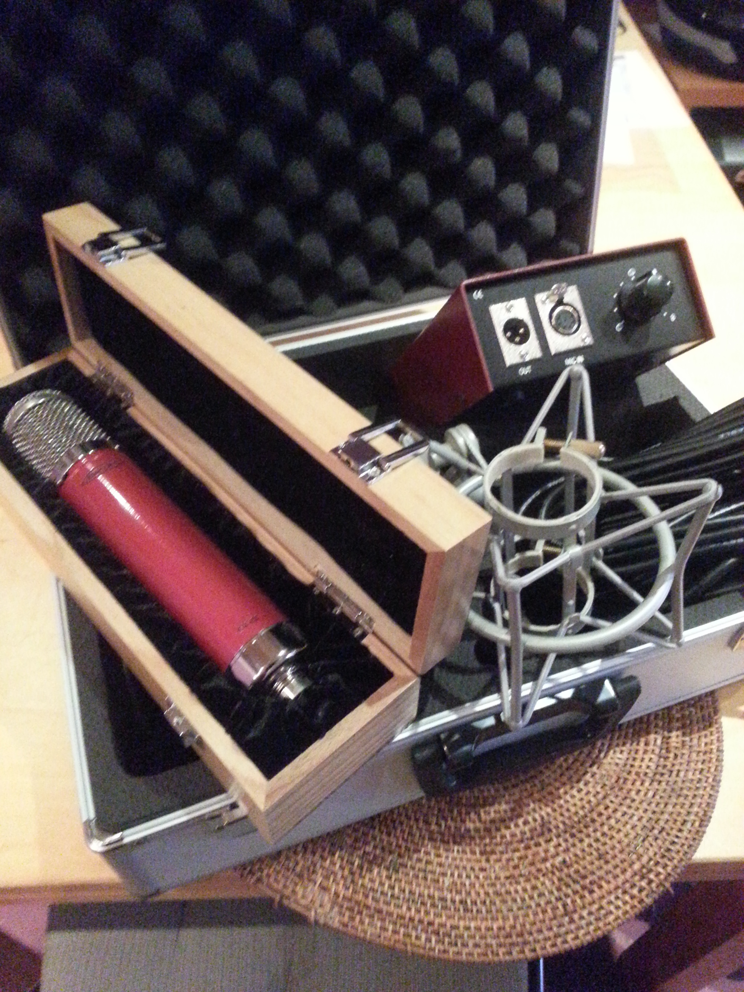 AVANTONE CV-12 - Avantone Pro Avantone CV-12 - Audiofanzine