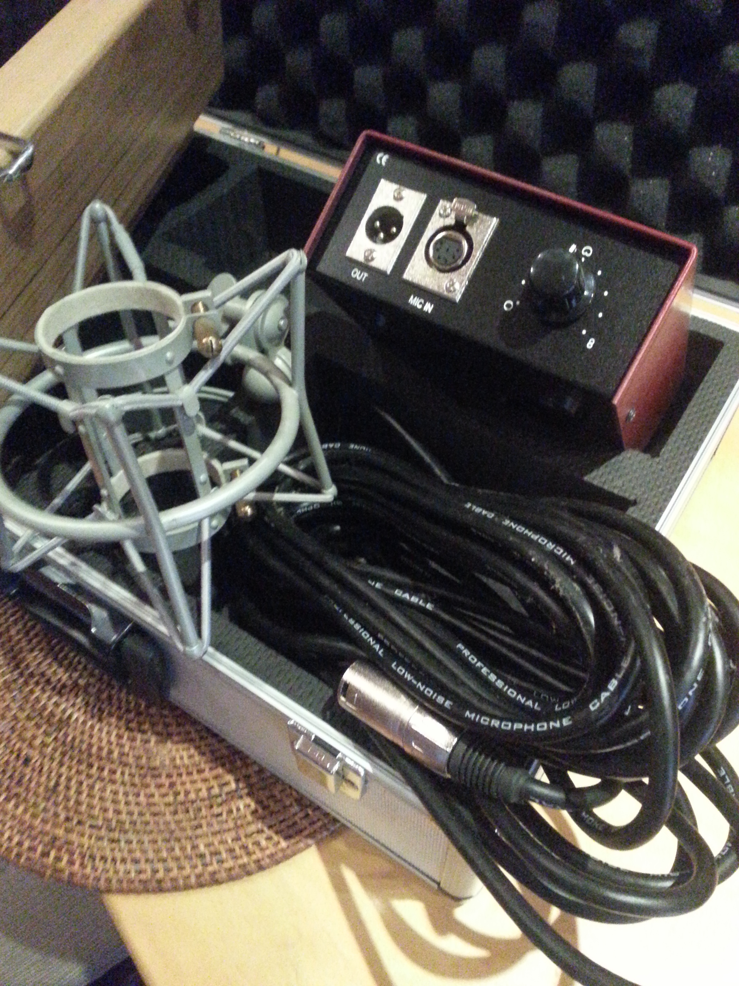 AVANTONE CV-12 - Avantone Pro Avantone CV-12 - Audiofanzine