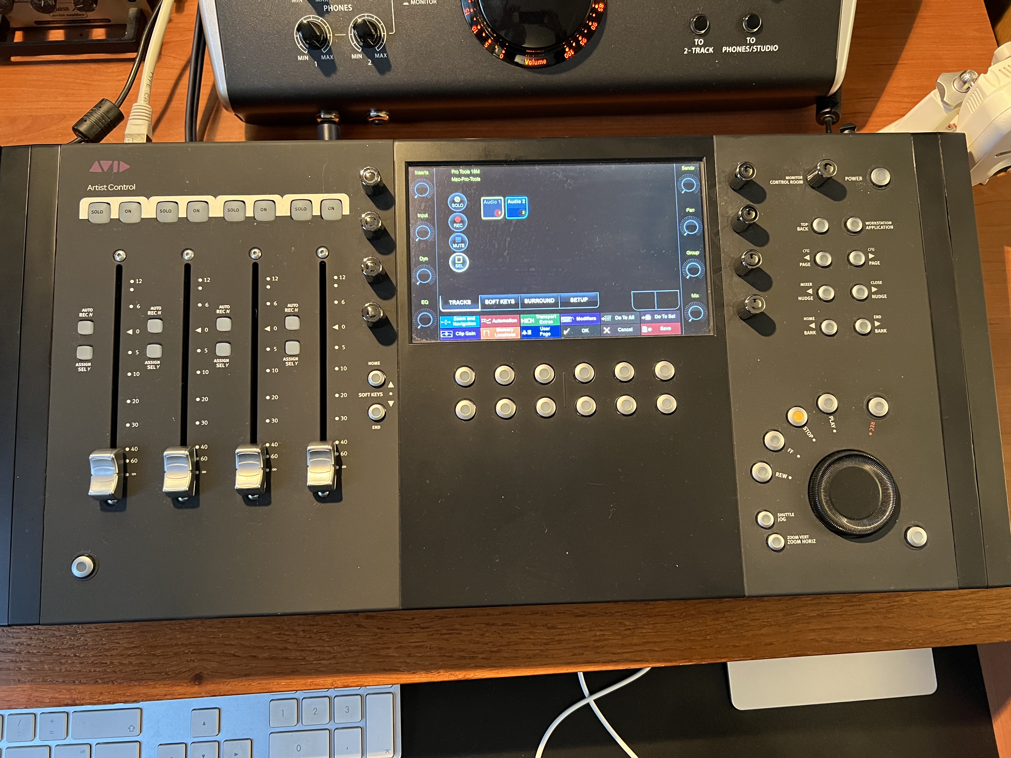 Artist Control - Avid Artist Control - Audiofanzine