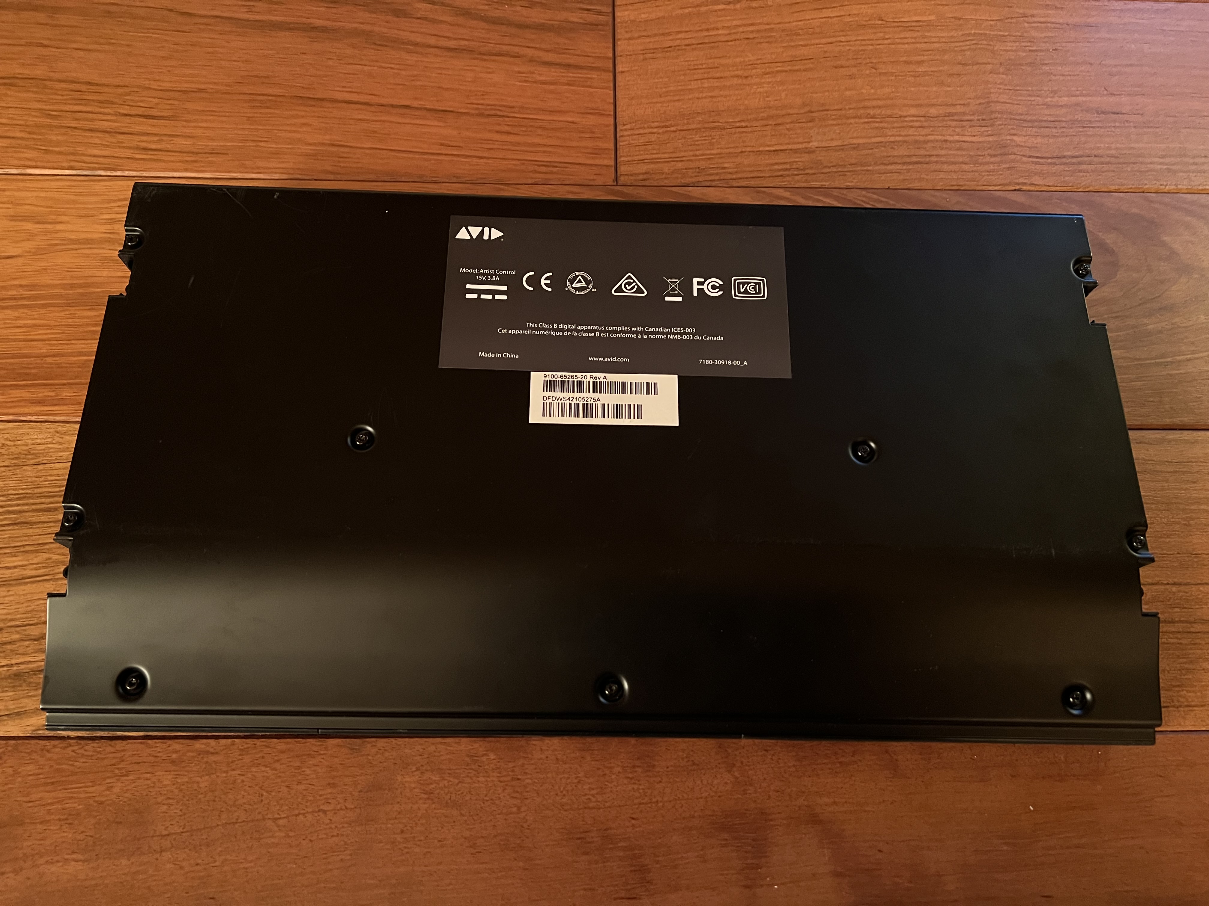 Artist Control - Avid Artist Control - Audiofanzine