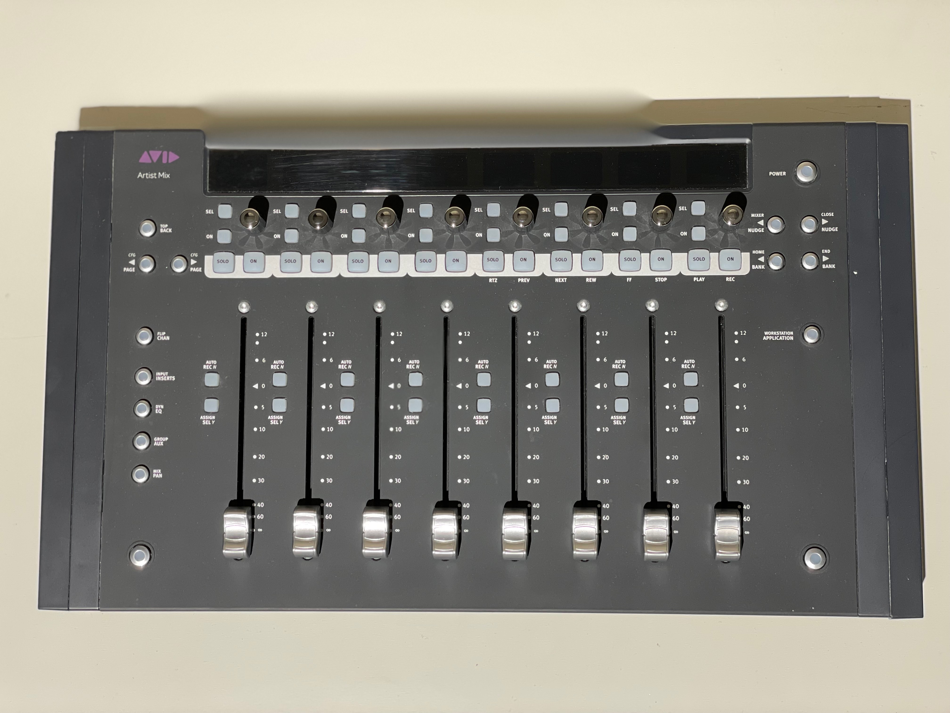 Artist Mix - Avid Artist Mix - Audiofanzine