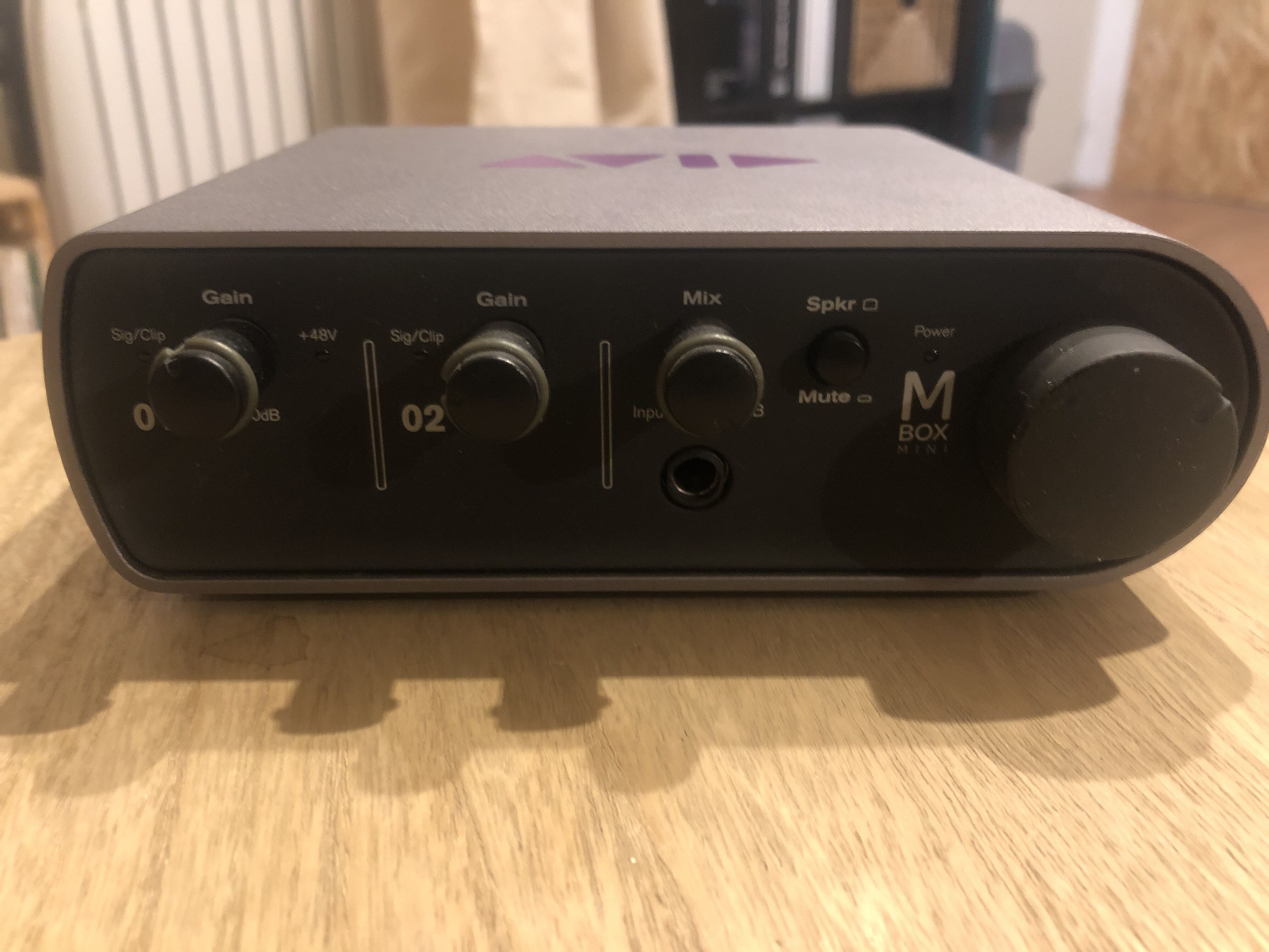 Mbox 3 Mini - Avid Mbox 3 Mini - Audiofanzine