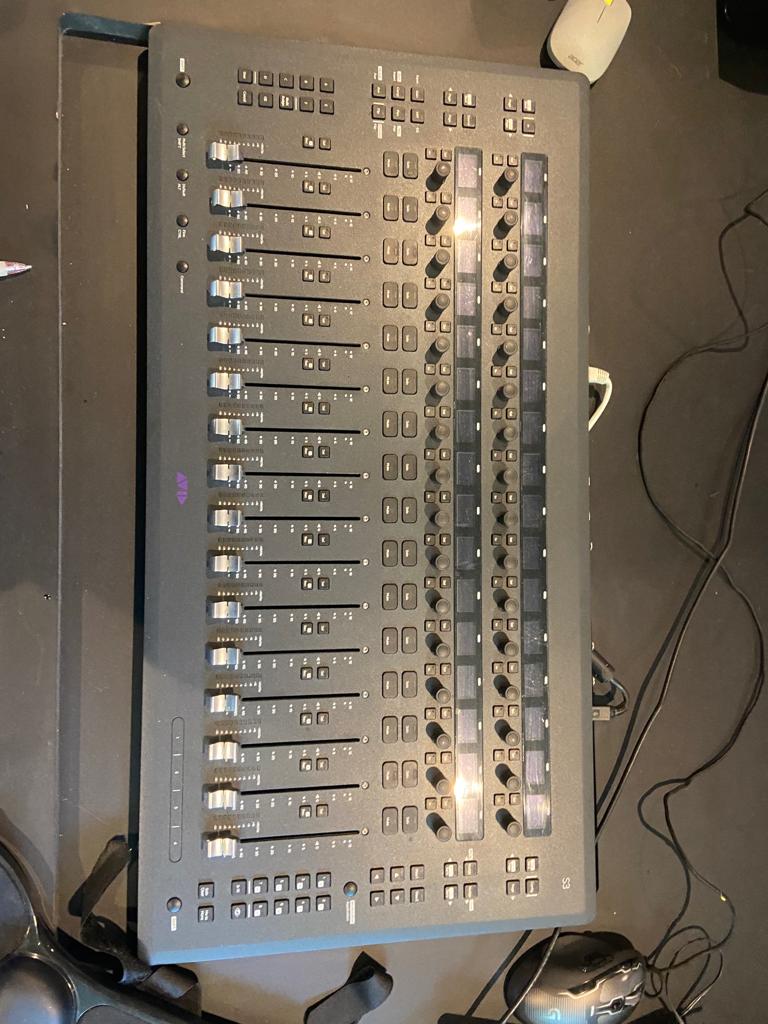 Pro Tools | S3 - Avid Pro Tools | S3 - Audiofanzine