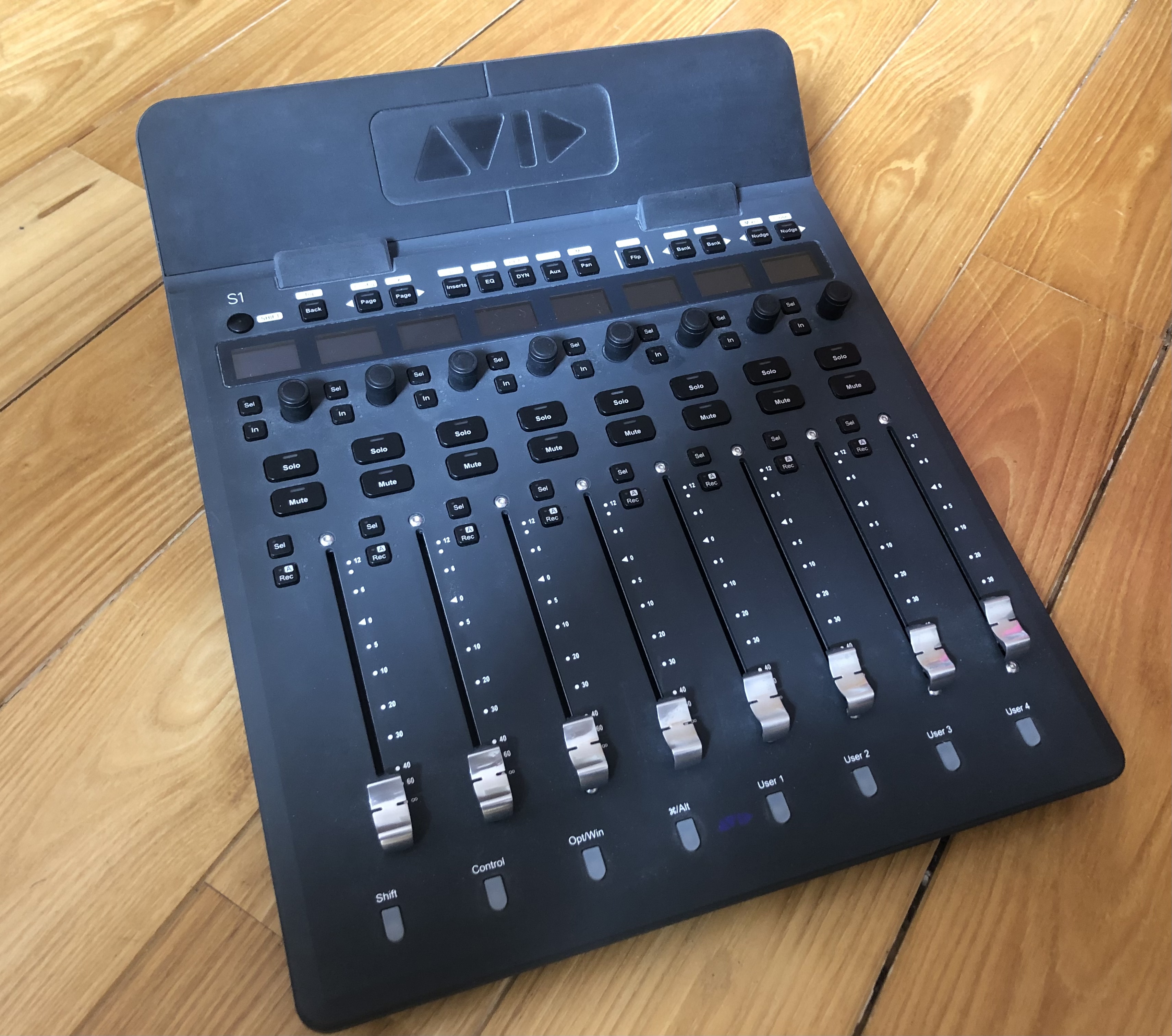 S1 - Avid S1 - Audiofanzine