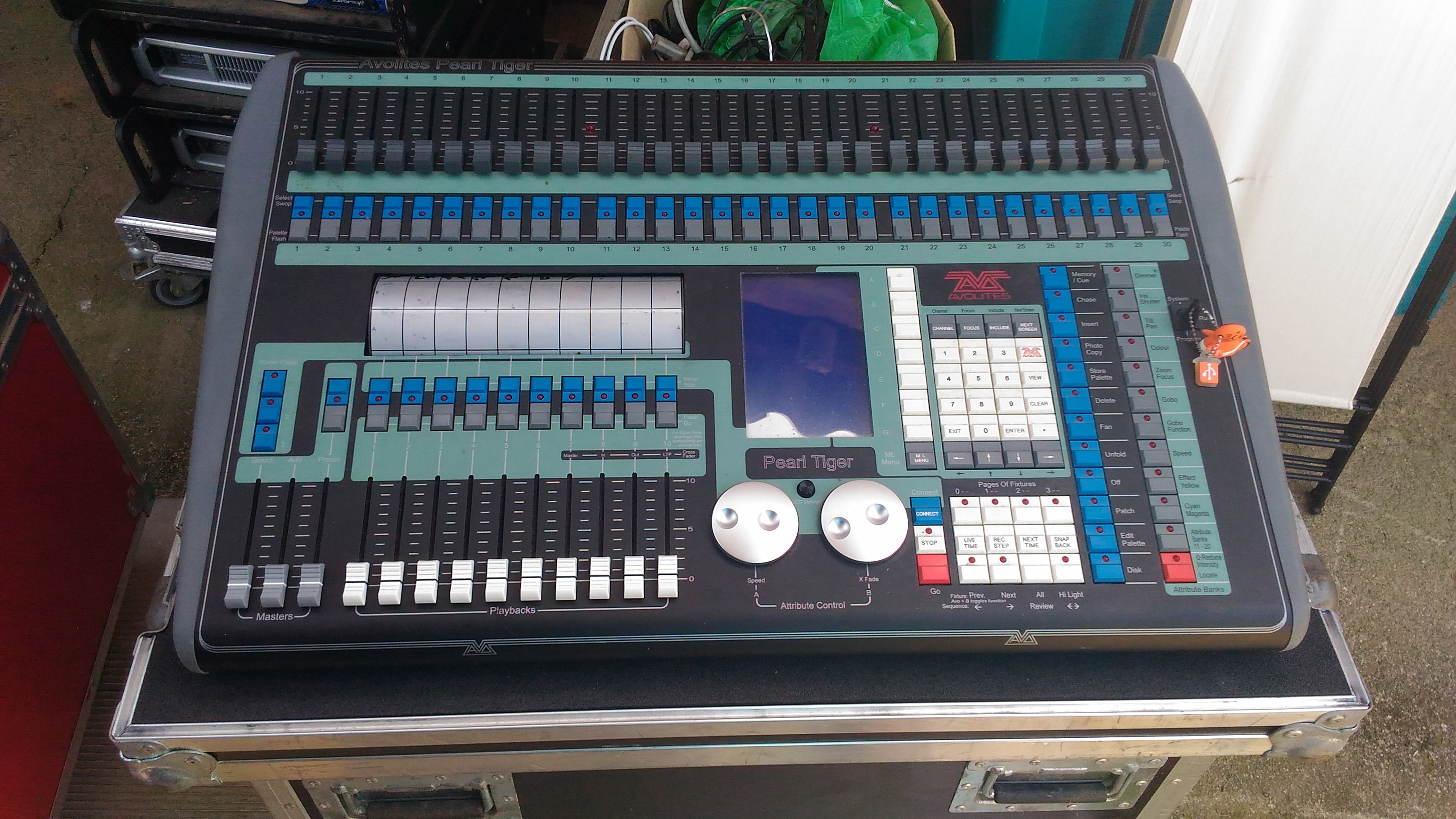 PEARL TIGER - Avolites Pearl Tiger - Audiofanzine