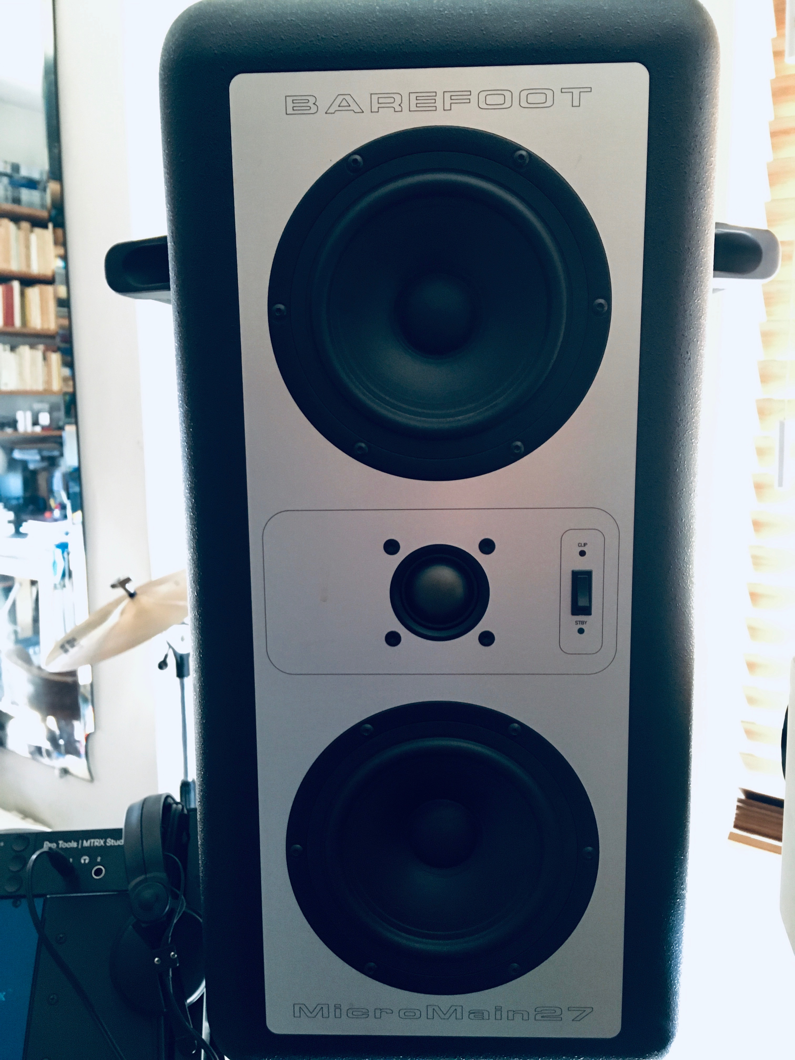 MM 27 - Barefoot Sound MM 27 - Audiofanzine