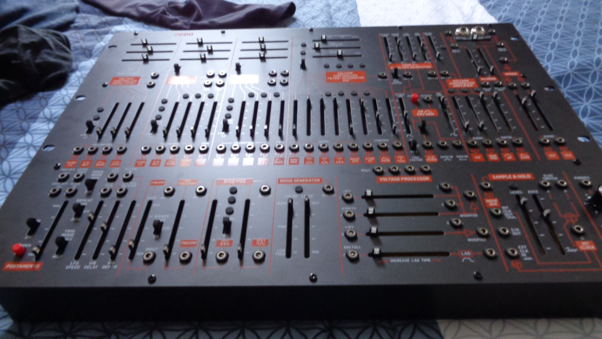 2600 - Behringer 2600 - Audiofanzine