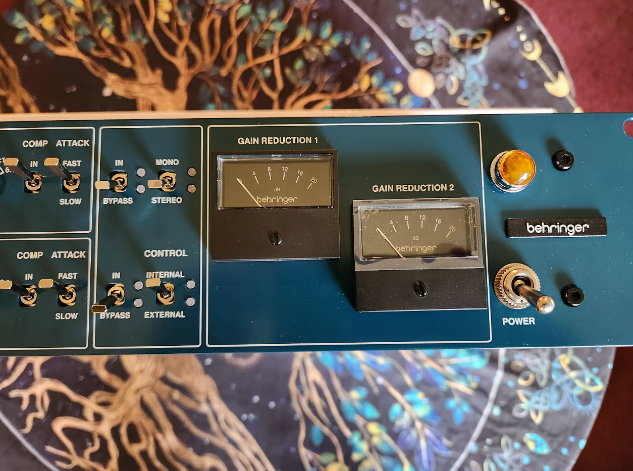 369 - Behringer 369 - Audiofanzine