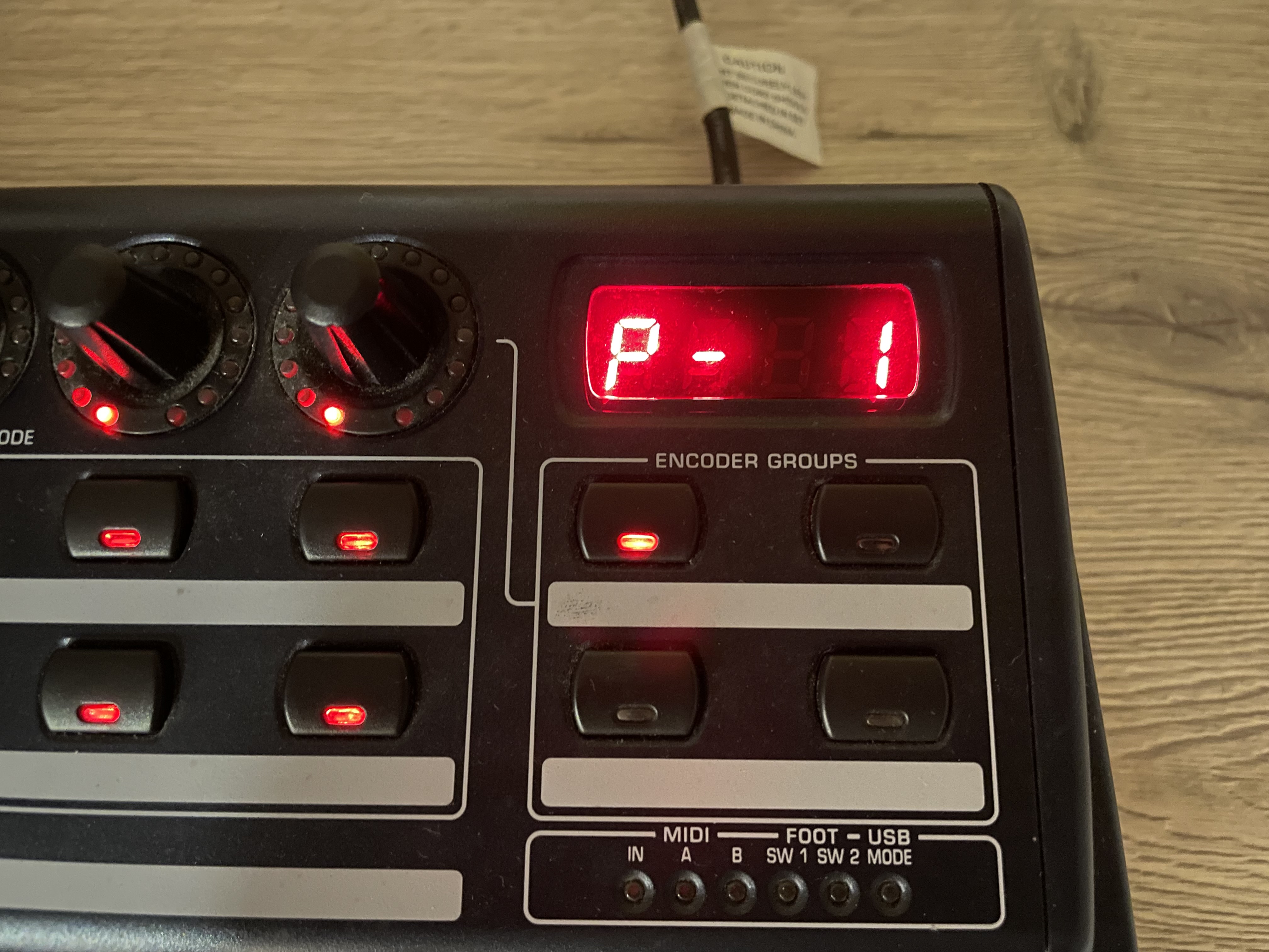 B-Control Rotary BCR2000 - Behringer B-Control Rotary BCR2000 ...