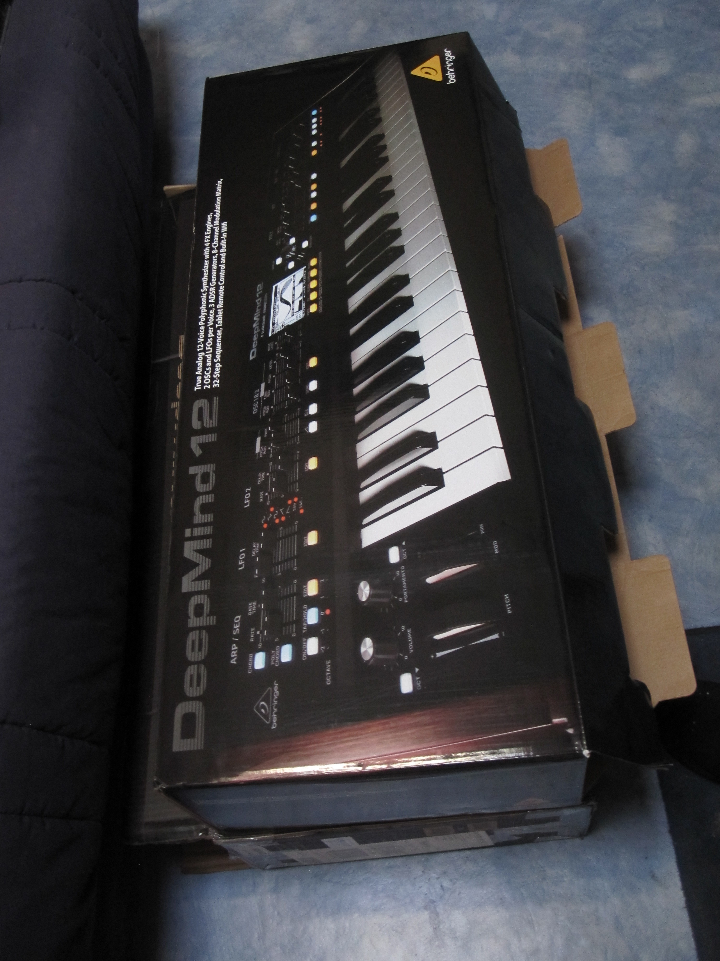 DEEPMIND 12 - Behringer DeepMind 12 - Audiofanzine