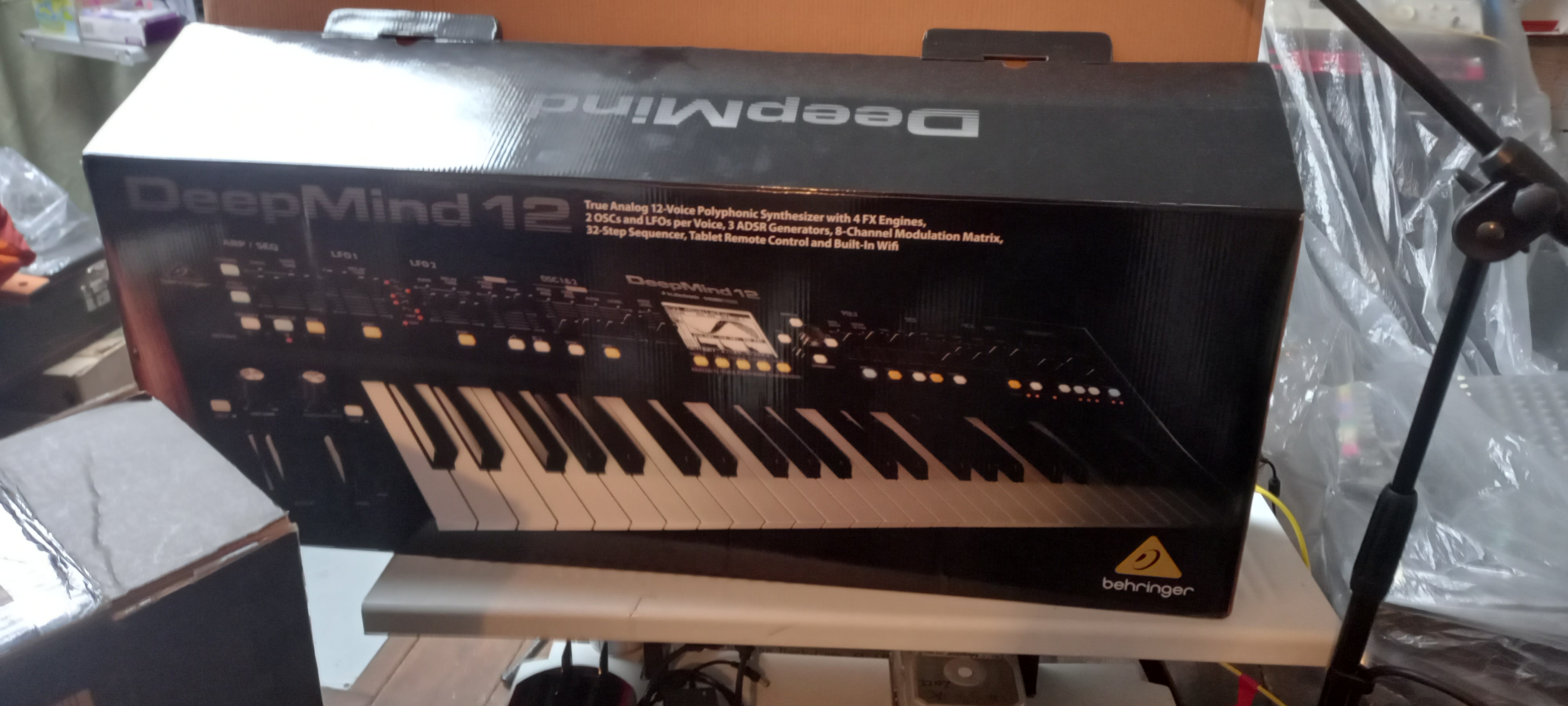 DeepMind 12 - Behringer DeepMind 12 - Audiofanzine