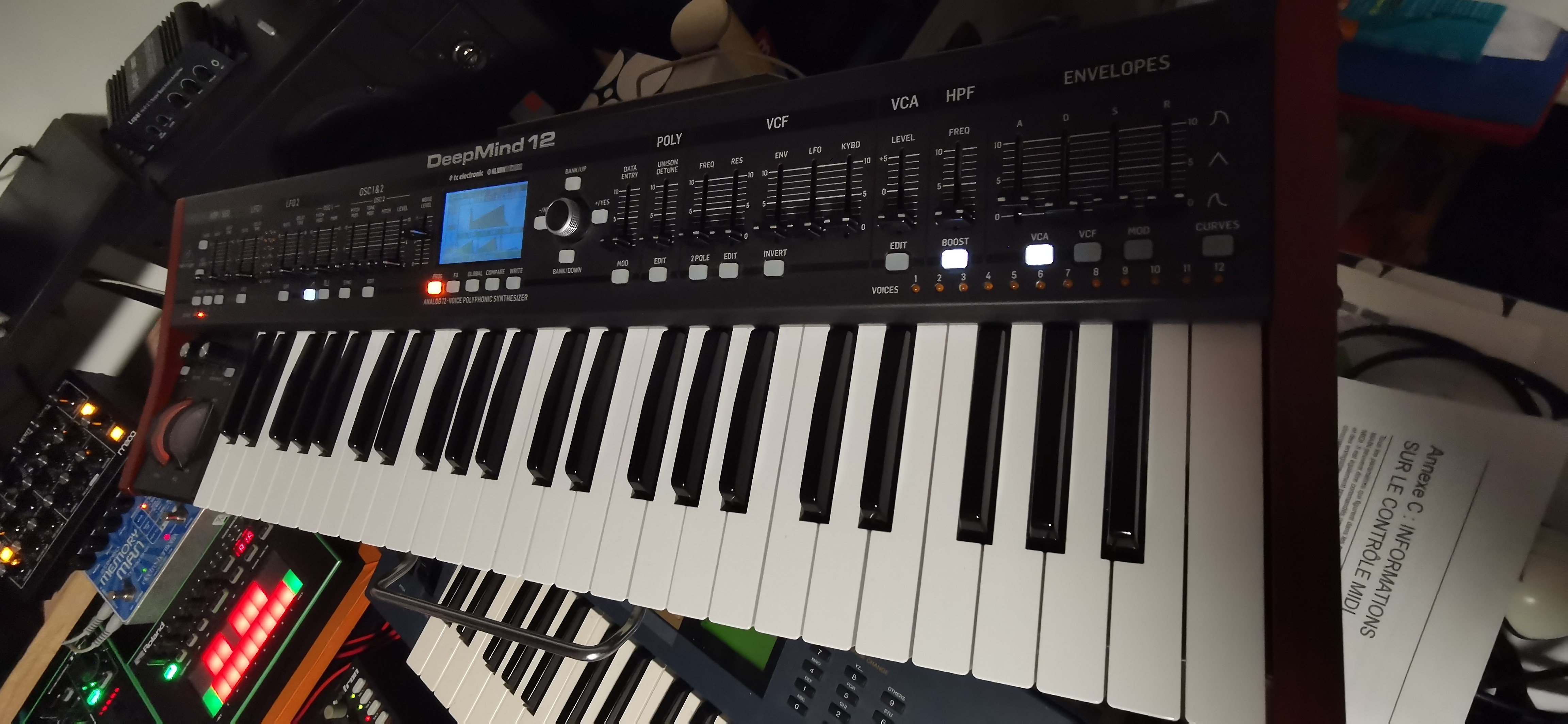 DeepMind 12 - Behringer DeepMind 12 - Audiofanzine