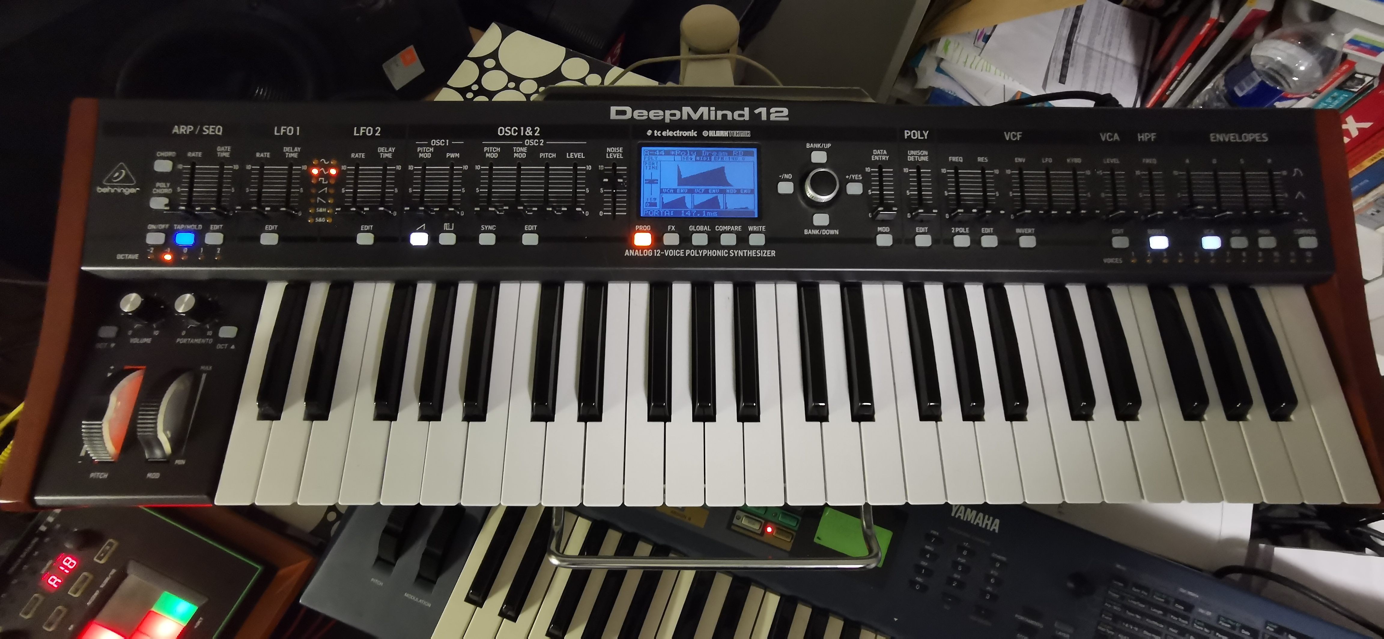 DeepMind 12 - Behringer DeepMind 12 - Audiofanzine