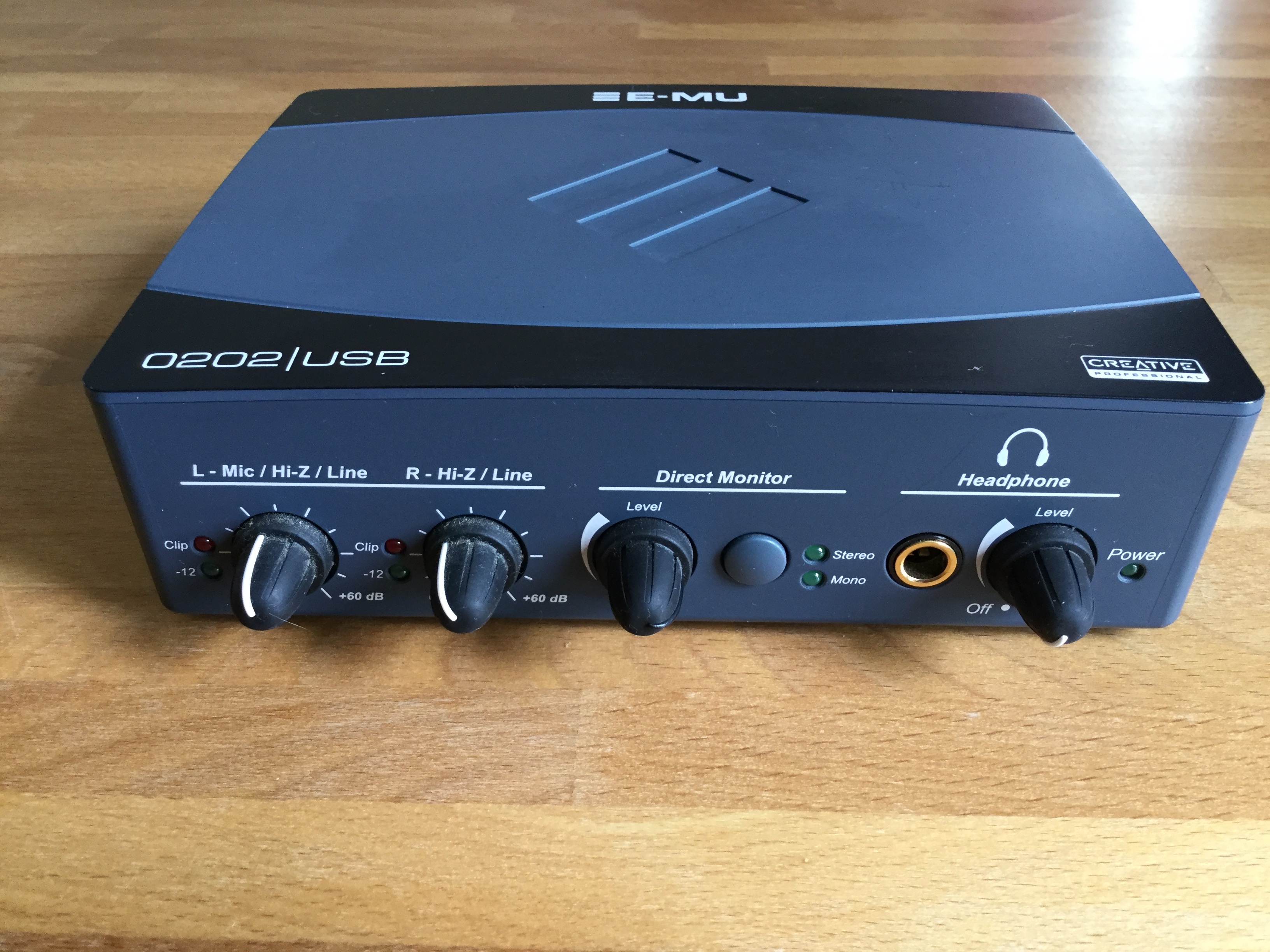 DualFex Pro EX2200 - Behringer DualFex Pro EX2200 - Audiofanzine