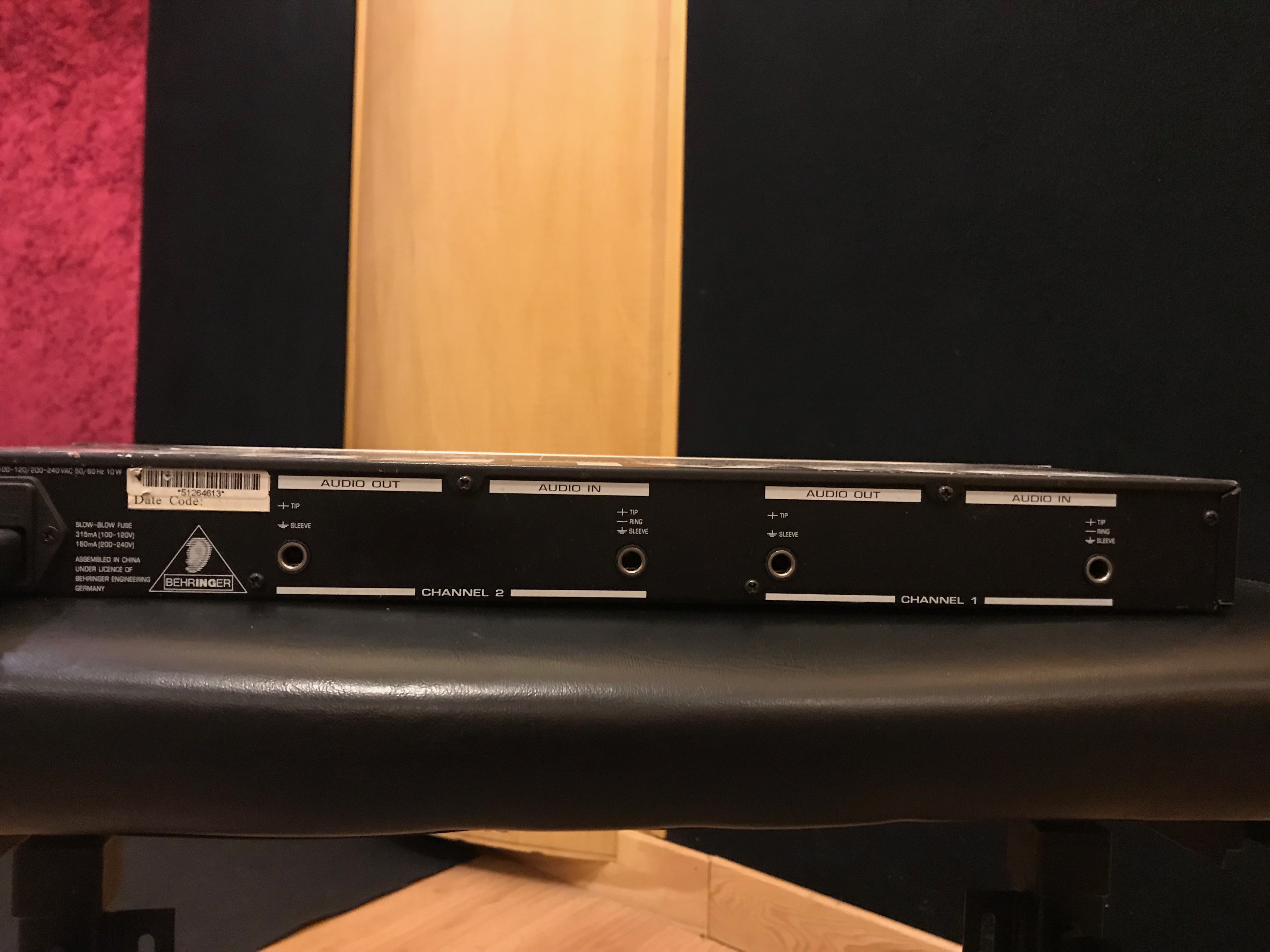 DualFex Pro EX2200 - Behringer DualFex Pro EX2200 - Audiofanzine