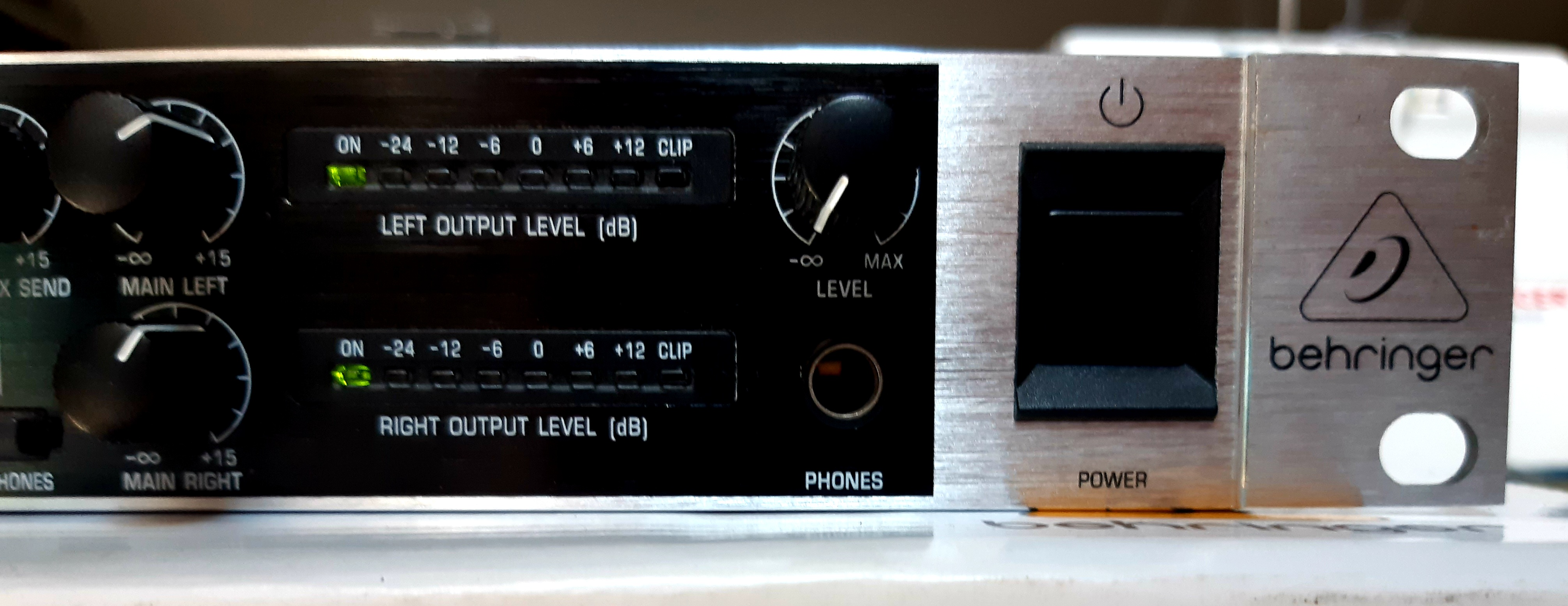 Eurorack RX1602 - Behringer Eurorack RX1602 - Audiofanzine