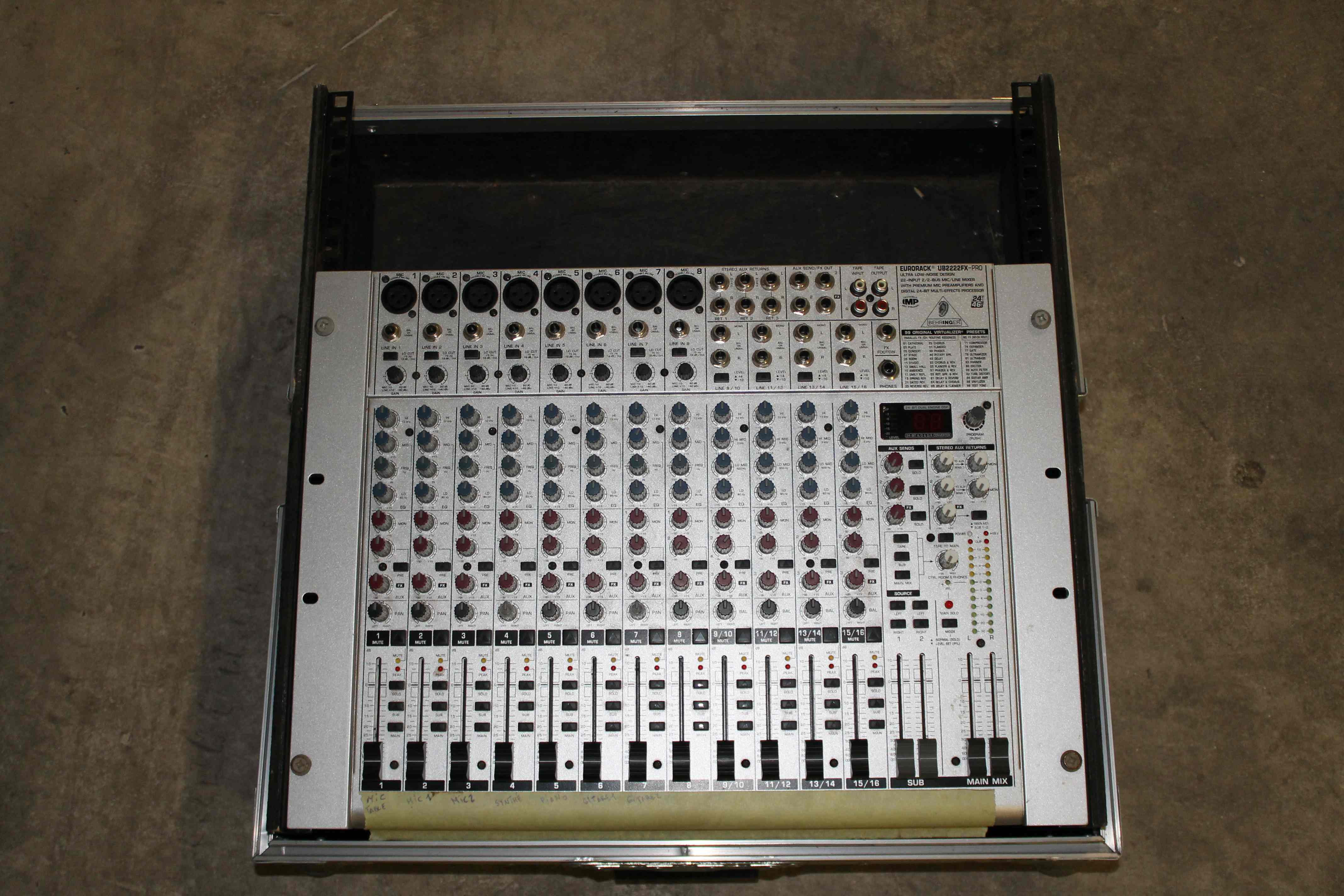 Behringer Eurorack UB2222FX-Pro image (#528440) - Audiofanzine