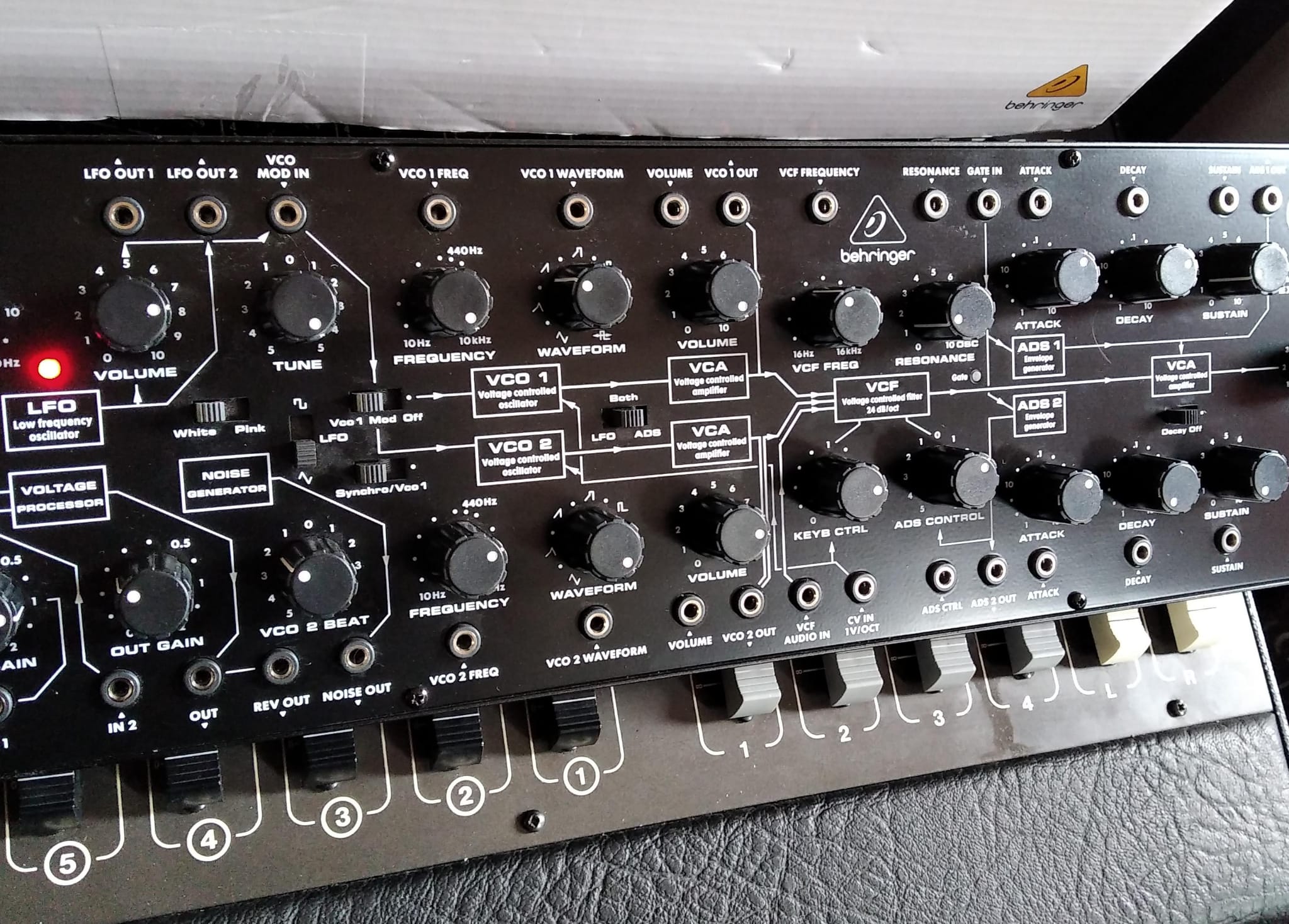 Kobol Expander - Behringer Kobol Expander - Audiofanzine