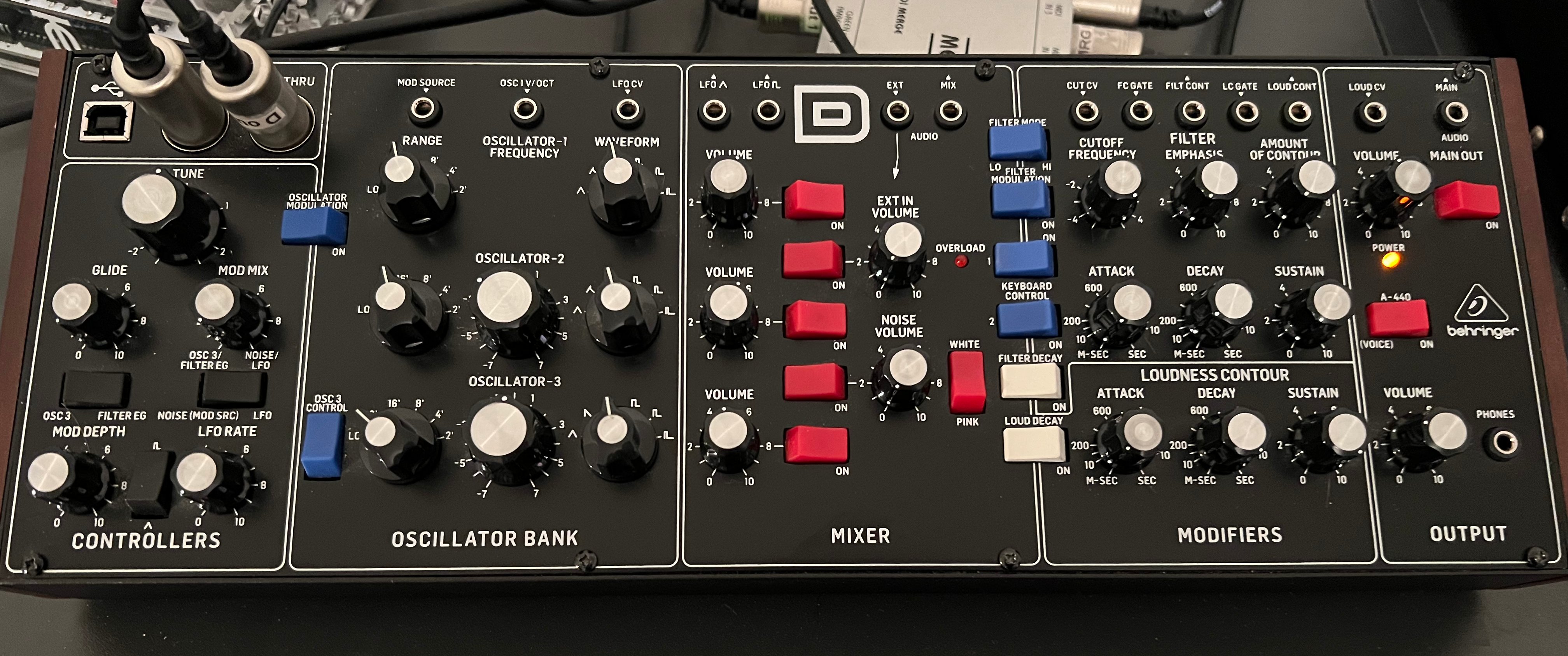 Model D - Behringer Model D - Audiofanzine