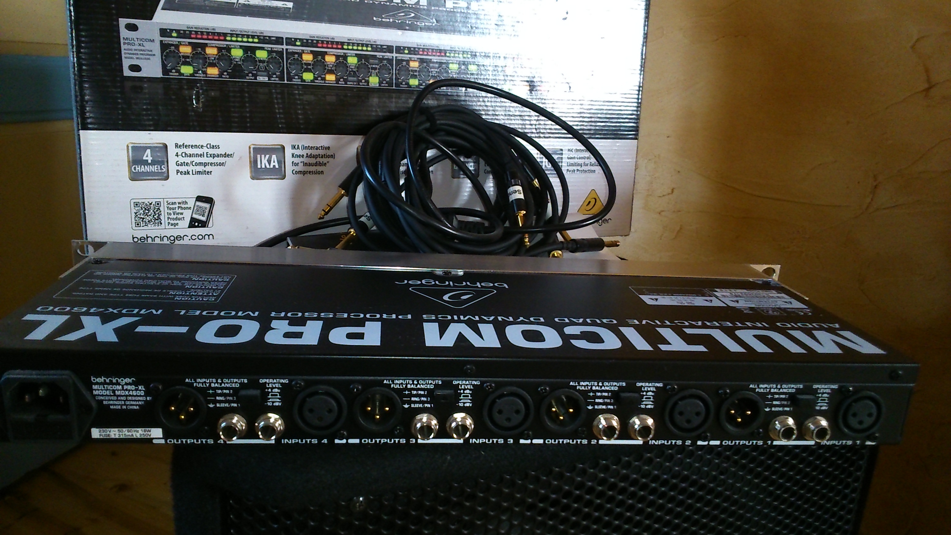 MULTICOM PRO-XL MDX4600 - Behringer Multicom Pro-XL MDX4600 - Audiofanzine