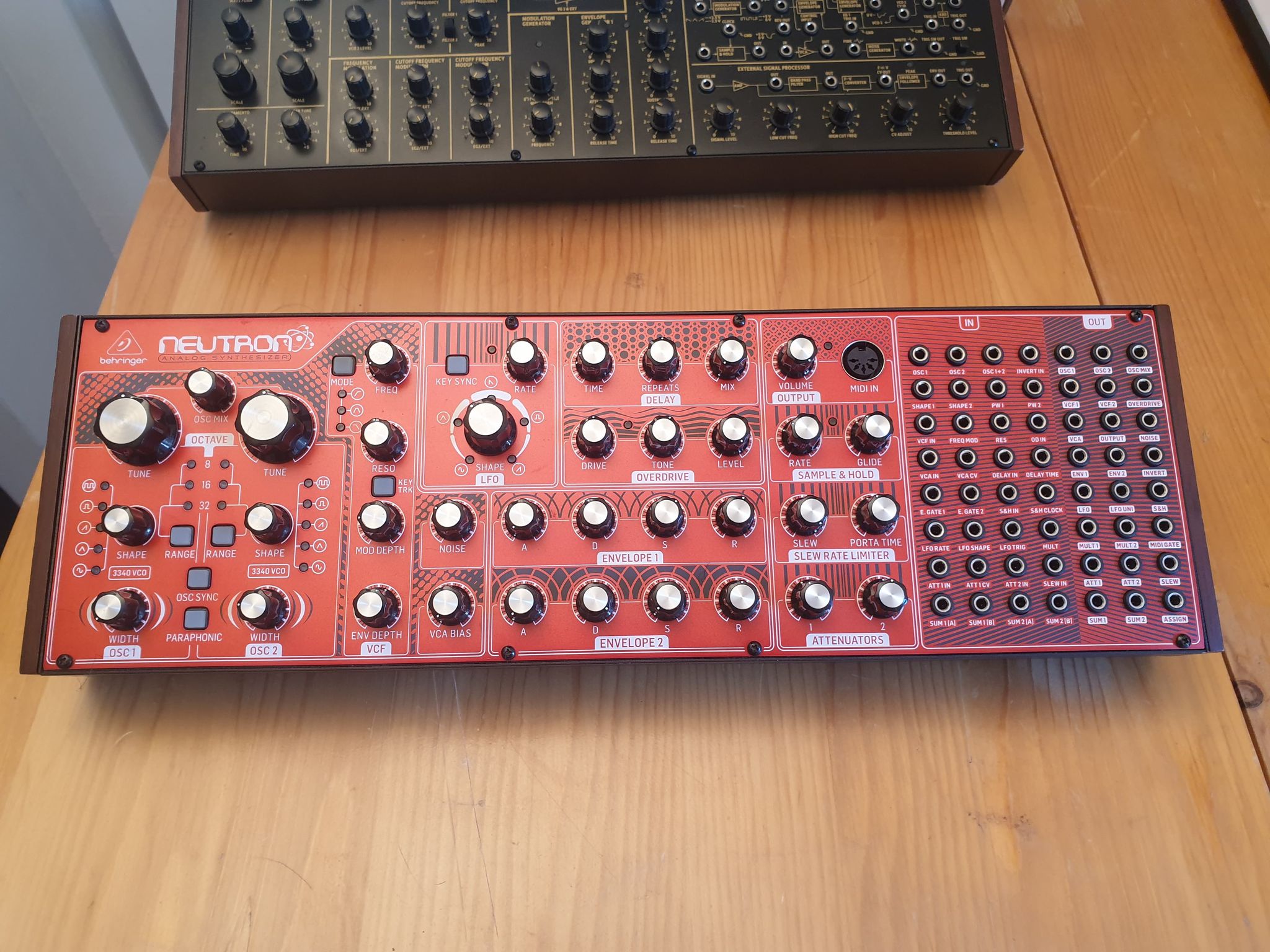 Neutron - Behringer Neutron - Audiofanzine