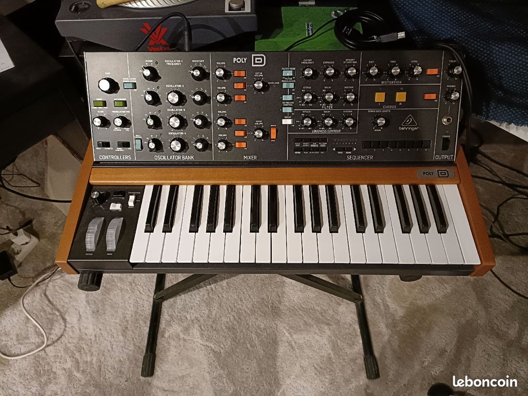 Poly D - Behringer Poly D - Audiofanzine