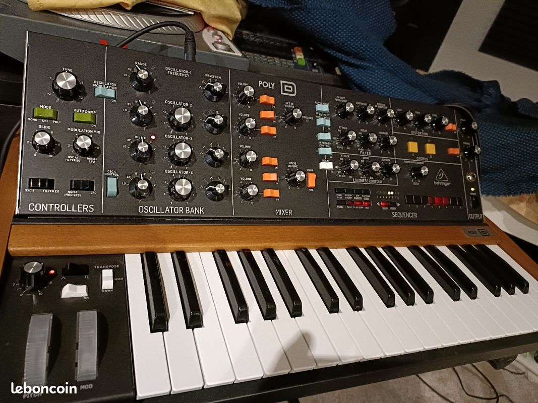 Poly D - Behringer Poly D - Audiofanzine