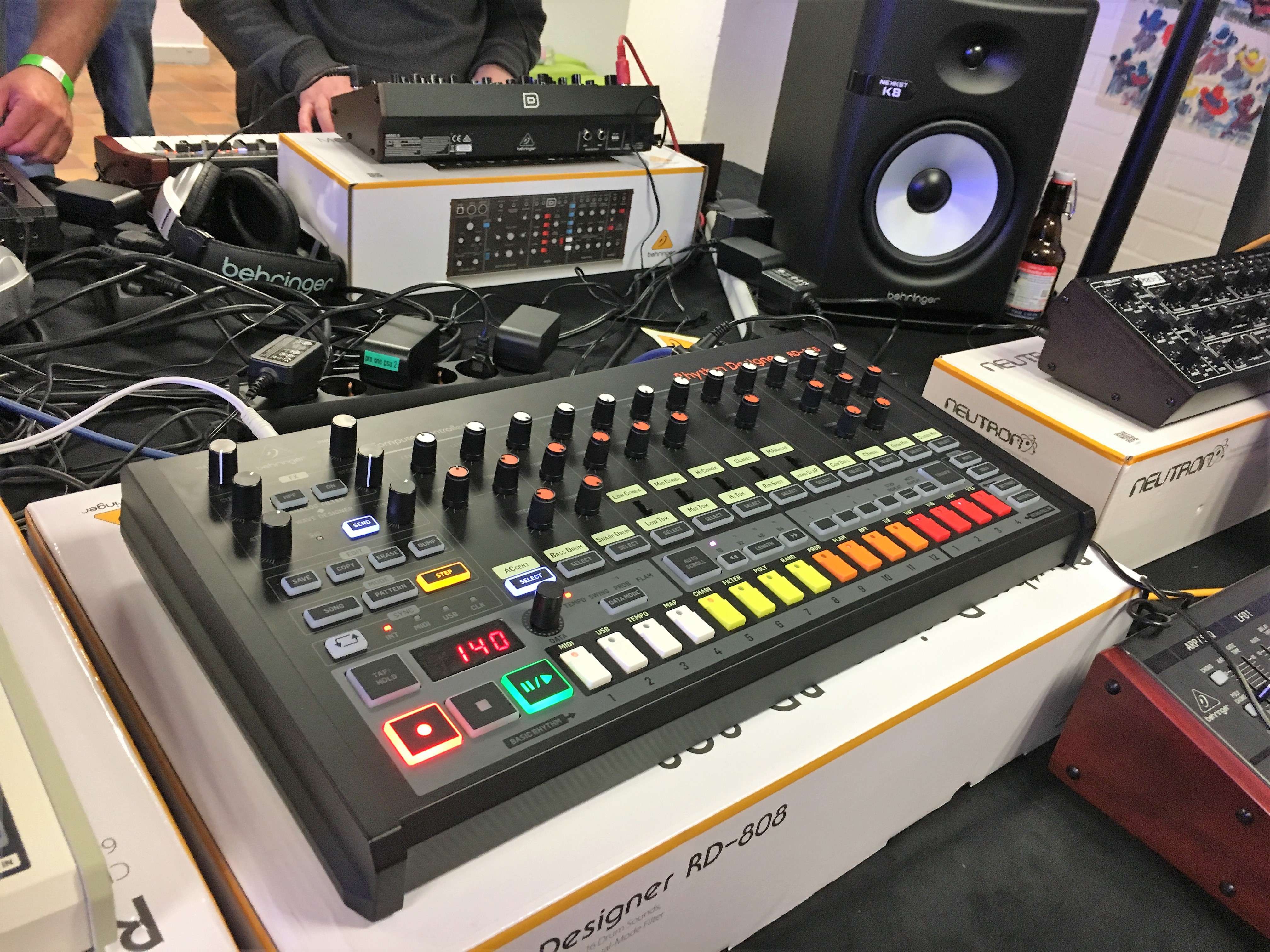 RD-808 - Behringer RD-808 - Audiofanzine