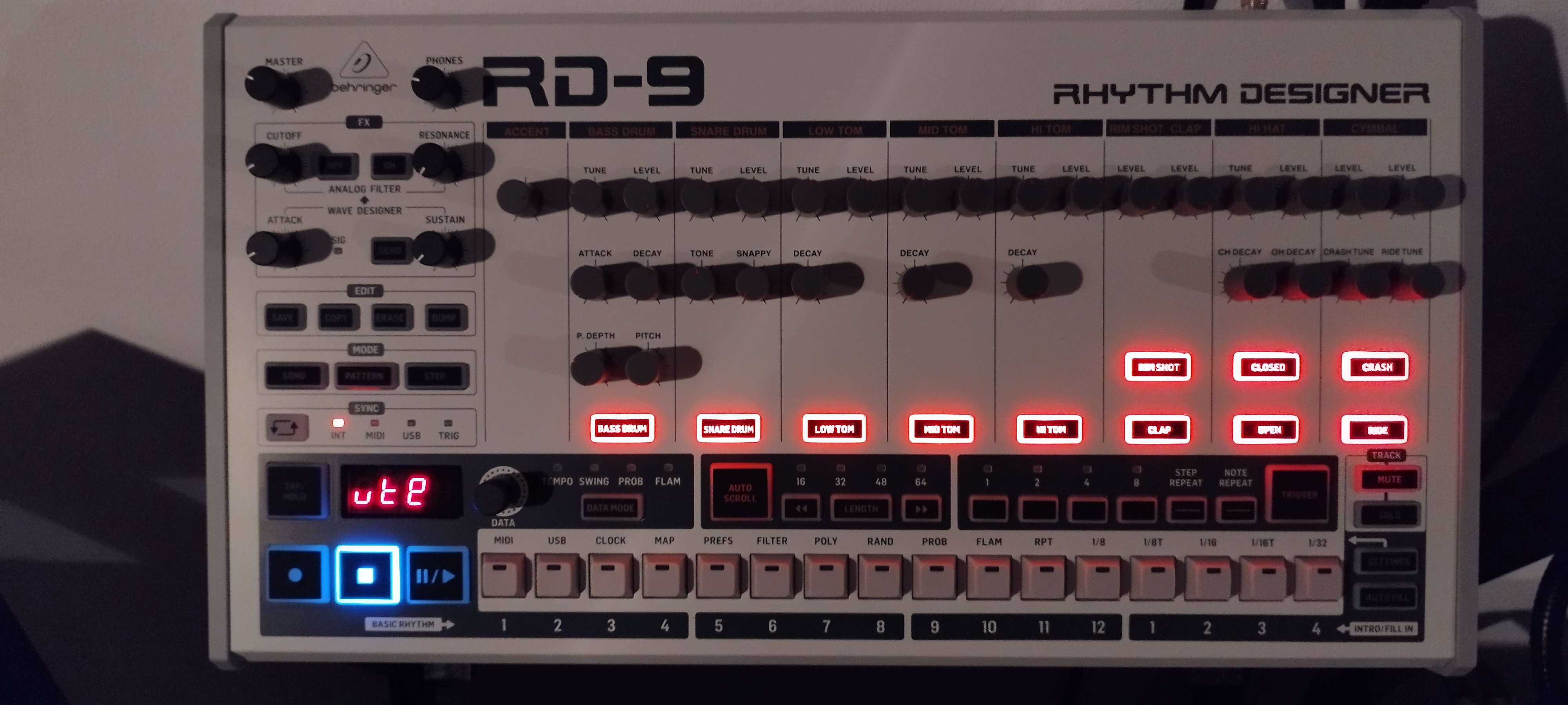 RD-9 - Behringer RD-9 - Audiofanzine