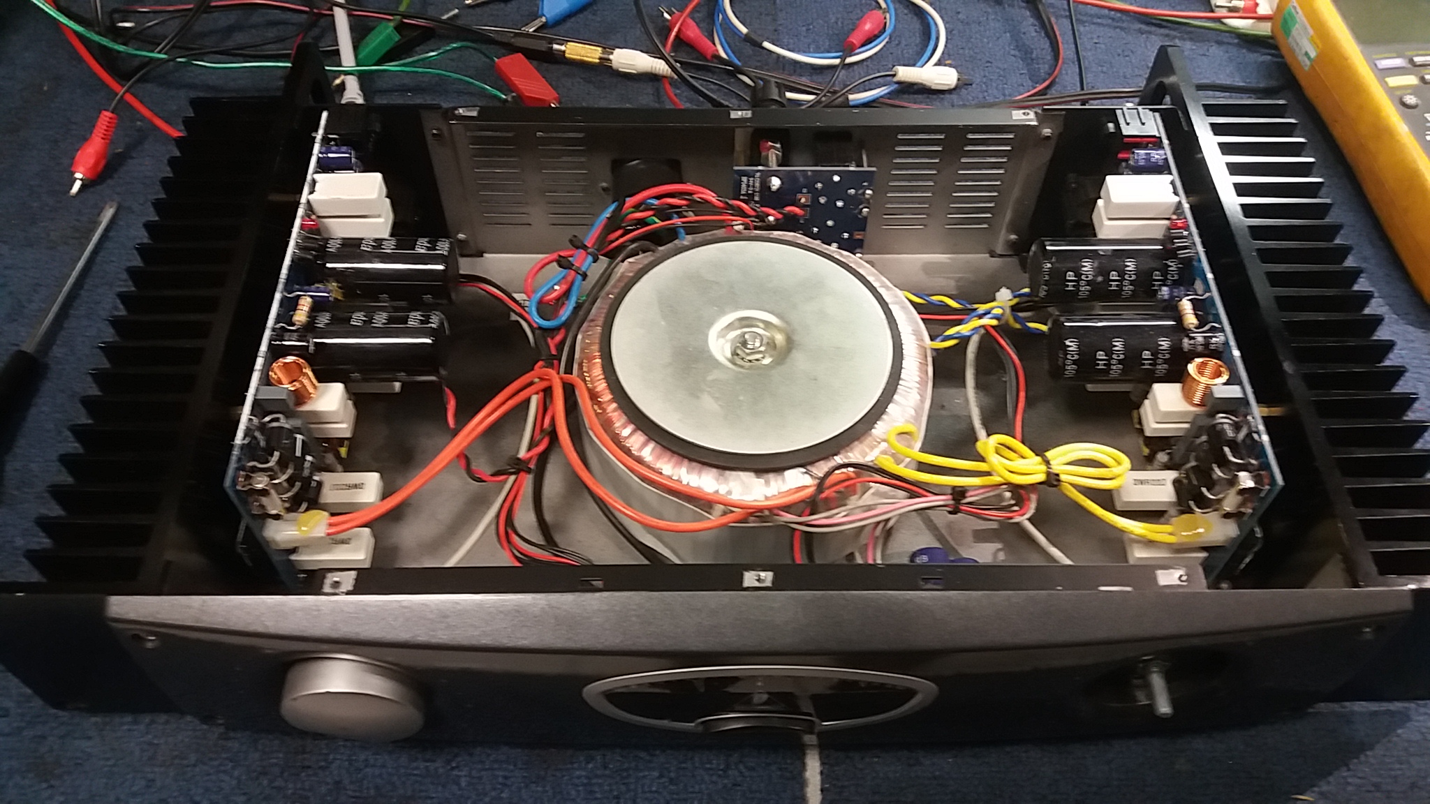 Reference Amplifier A500 - Behringer Reference Amplifier A500 ...