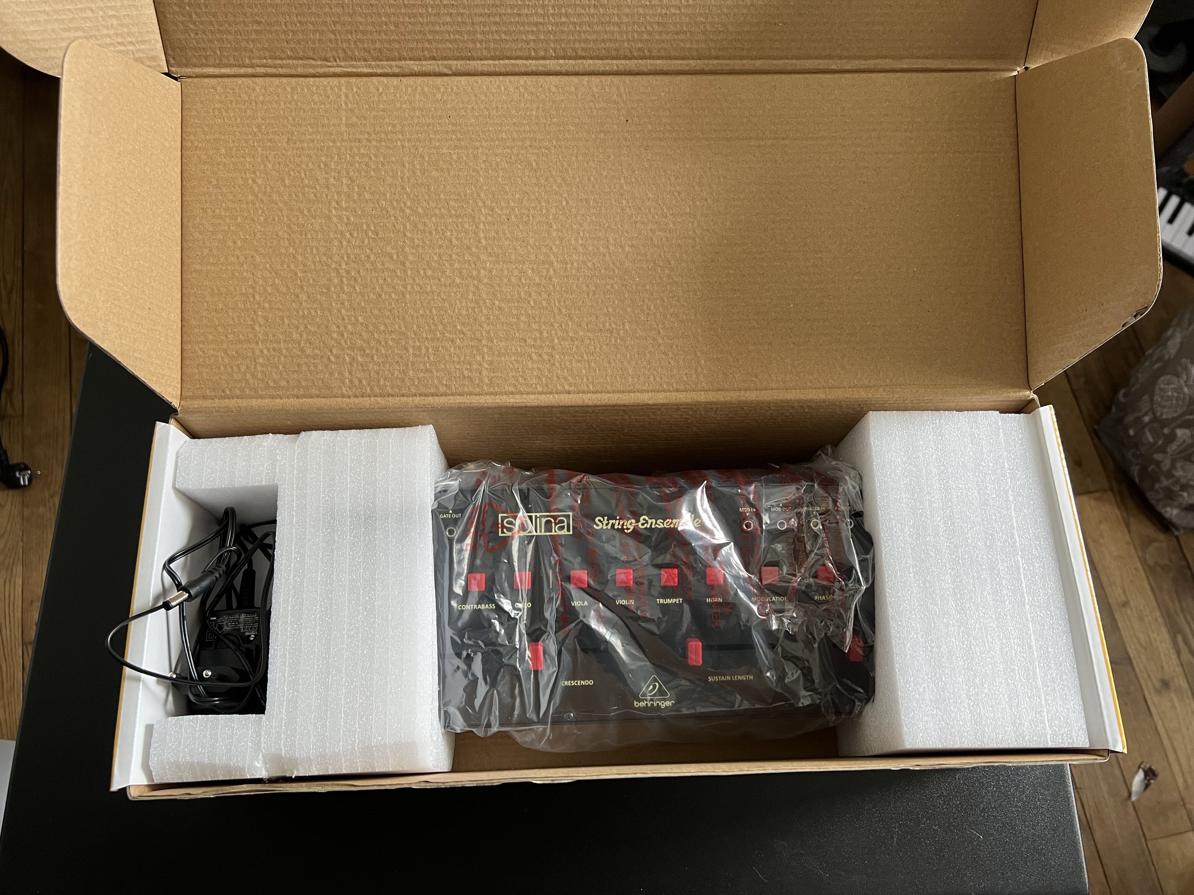 Solina String Ensemble - Behringer Solina String Ensemble - Audiofanzine