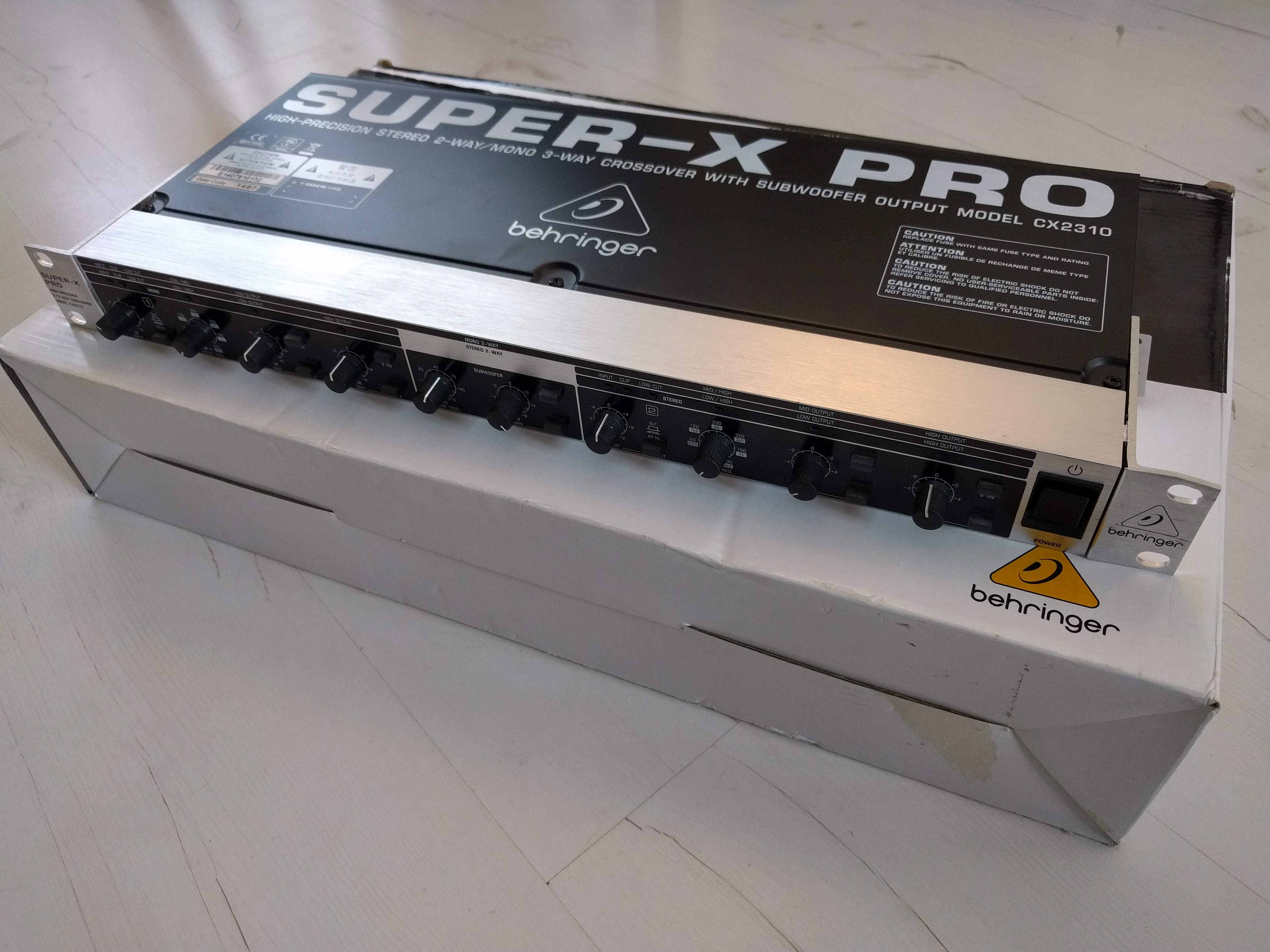 SUPER-X PRO CX2310 - Behringer Super-X Pro CX2310 - Audiofanzine