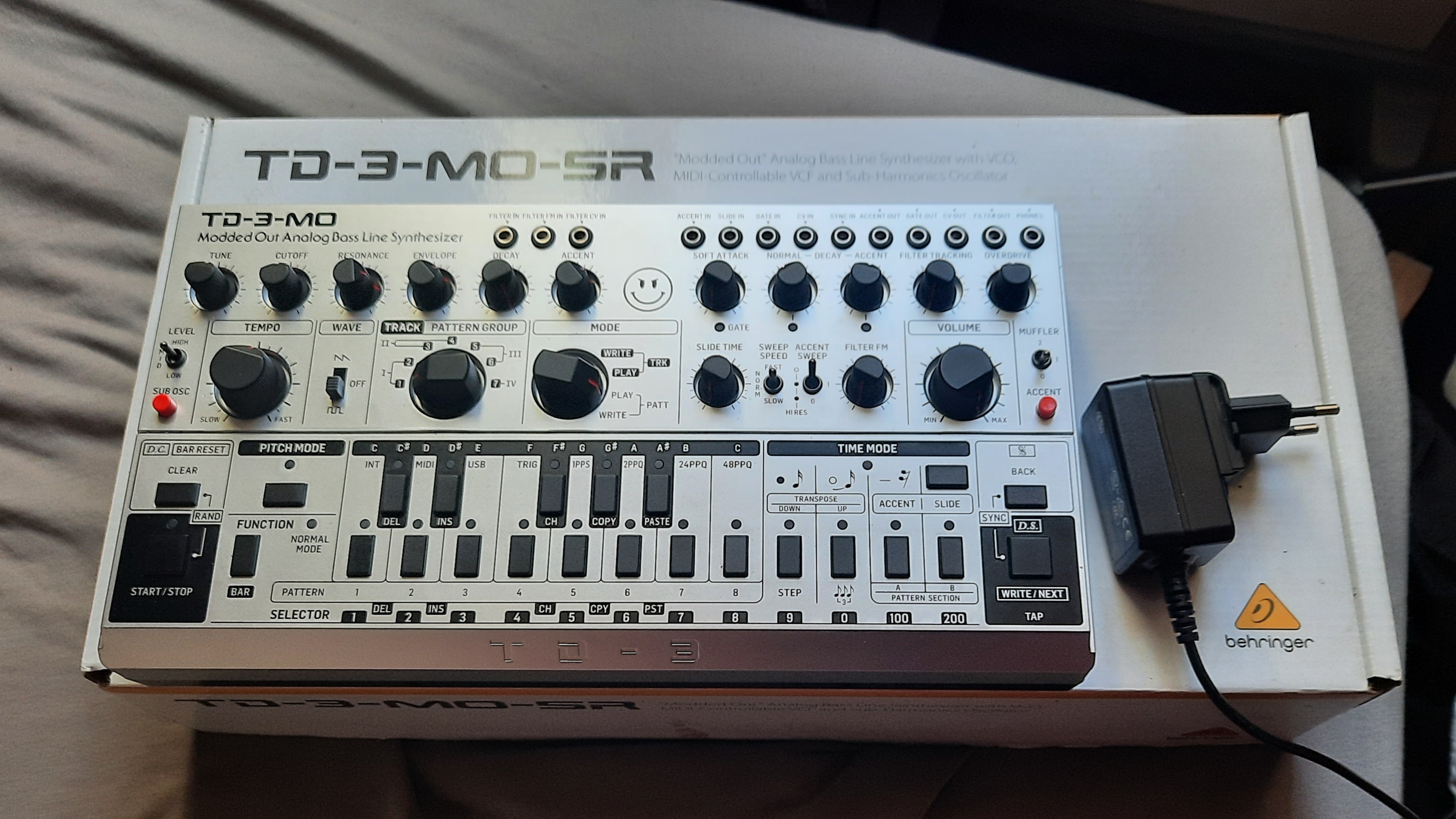 TD-3-MO - Behringer TD-3-MO - Audiofanzine