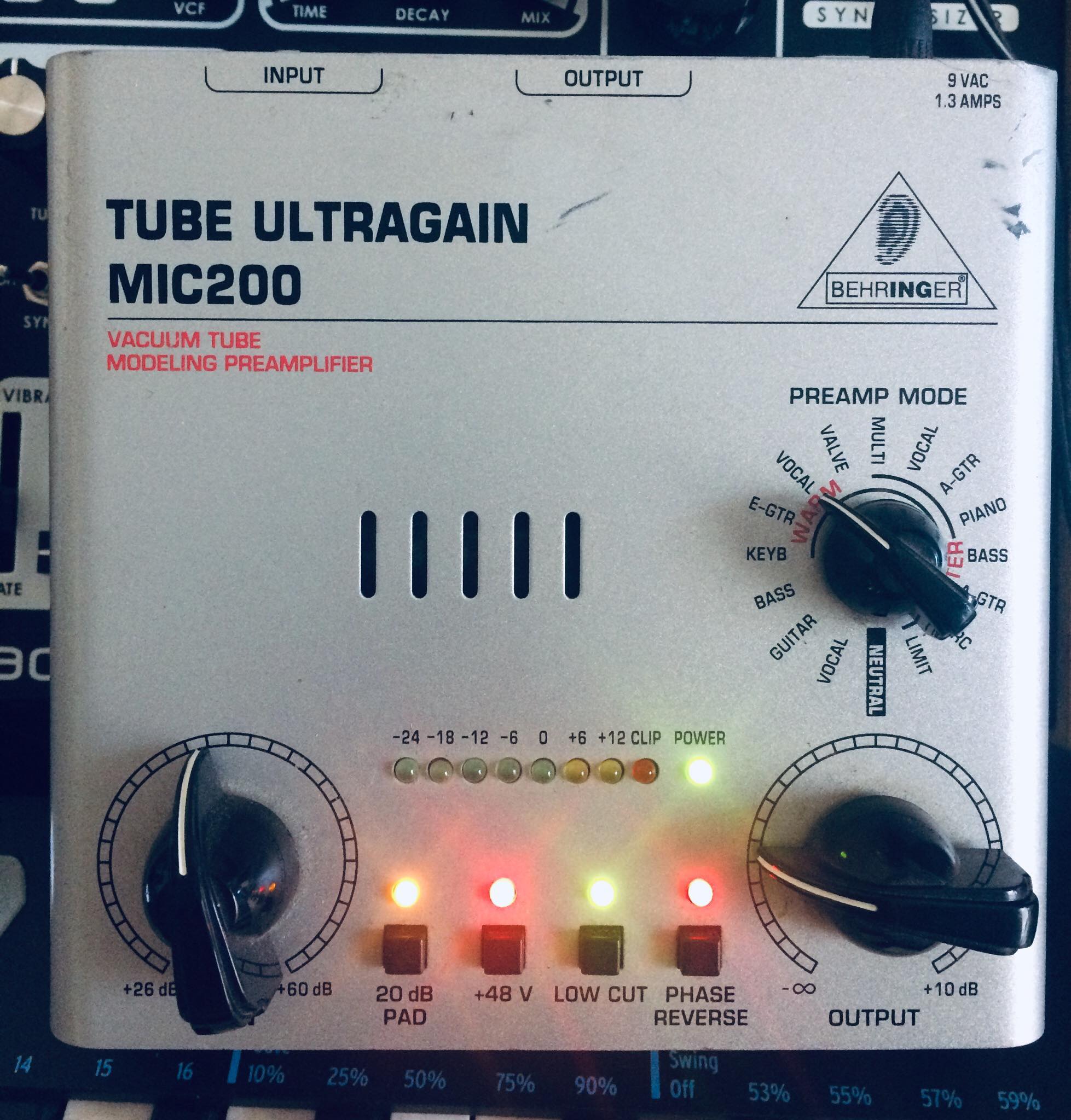 Tube Ultragain MIC200 - Behringer Tube Ultragain MIC200 - Audiofanzine
