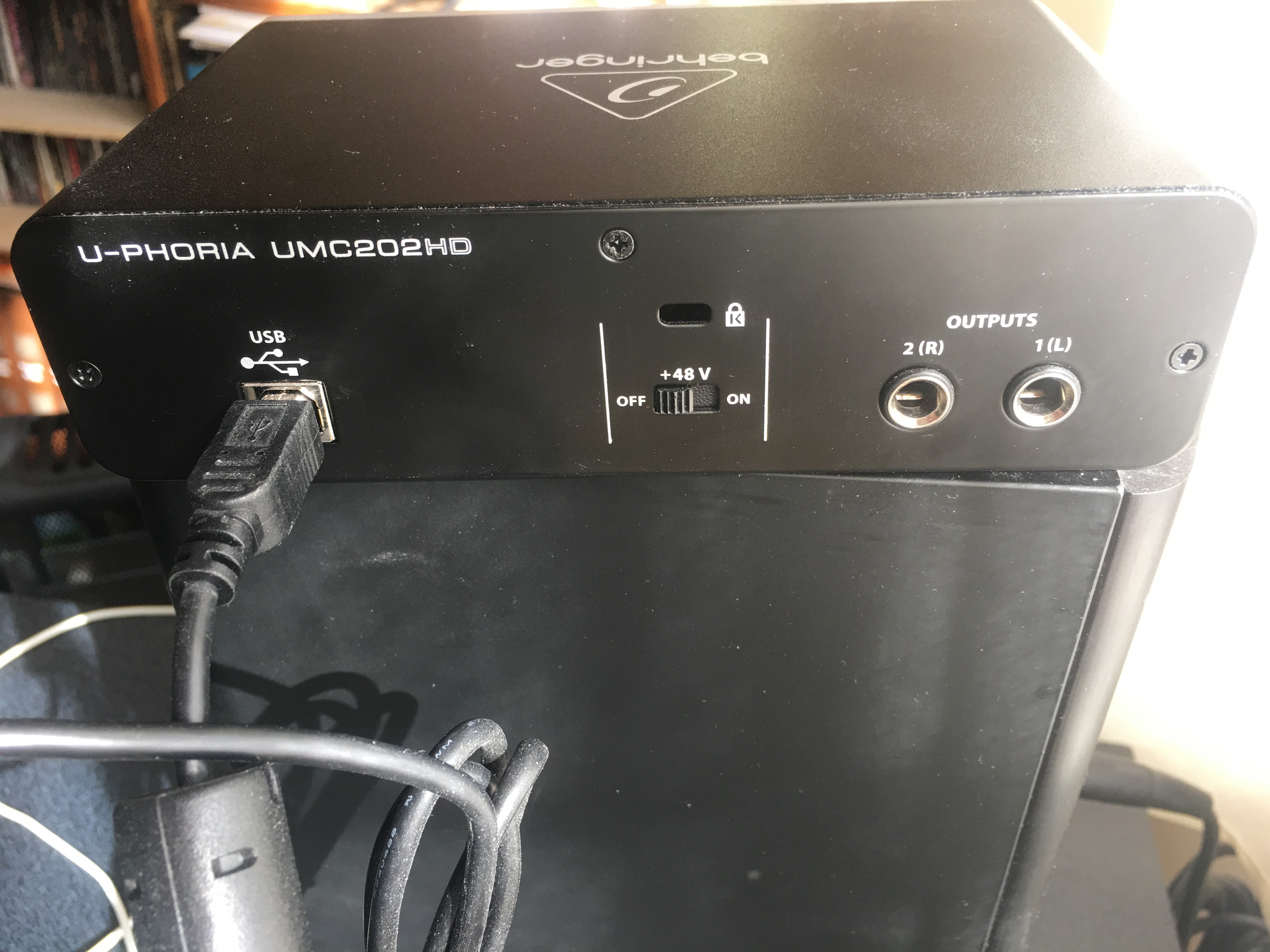 U-Phoria UMC202HD - Behringer U-Phoria UMC202HD - Audiofanzine
