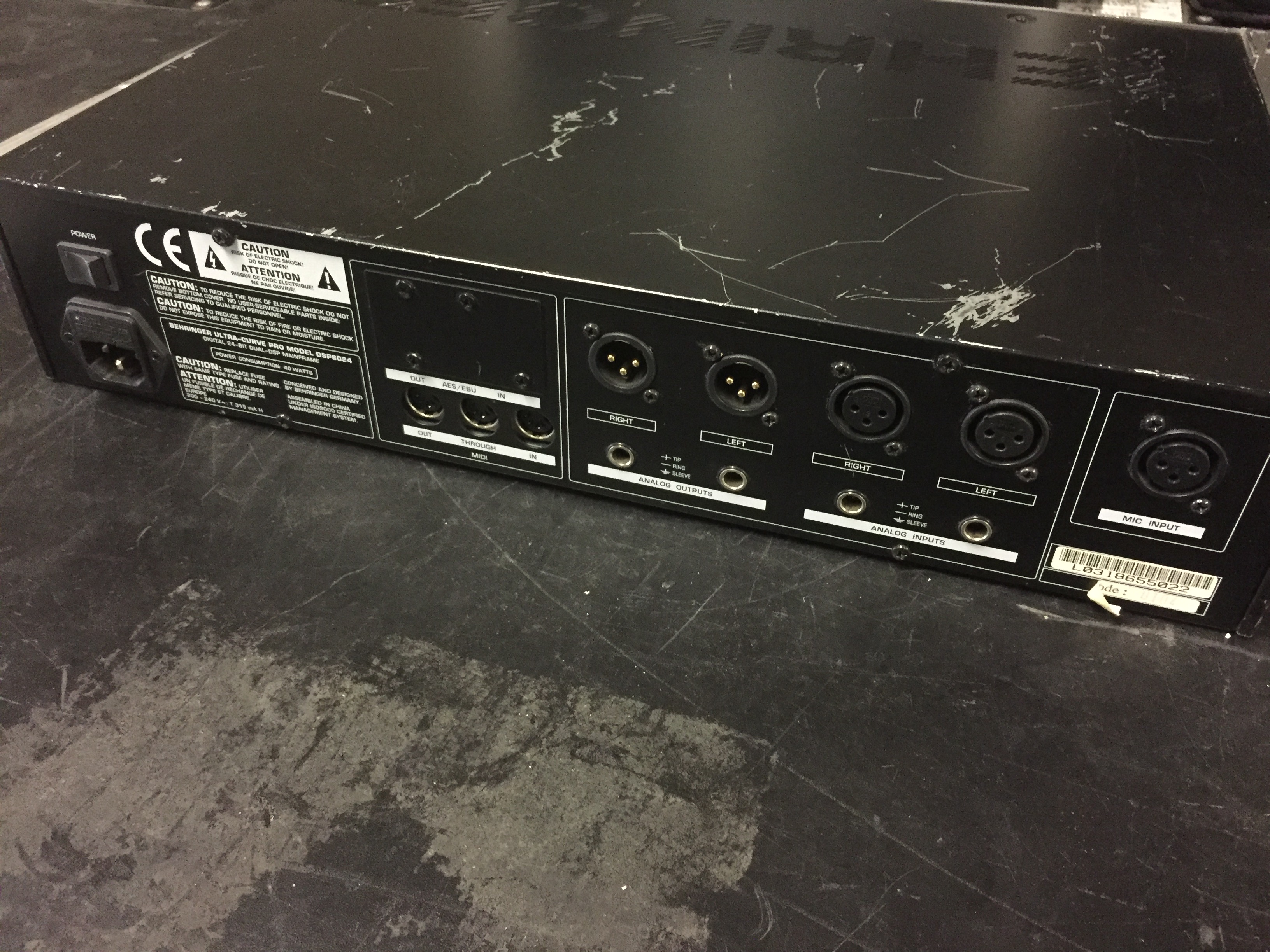 ULTRA-CURVE PRO DSP8024 - Behringer Ultra-Curve Pro DSP8024 - Audiofanzine