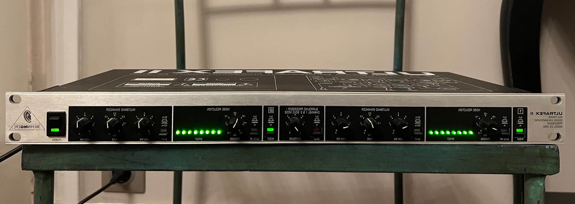 UltraFex II EX3100 - Behringer UltraFex II EX3100 - Audiofanzine