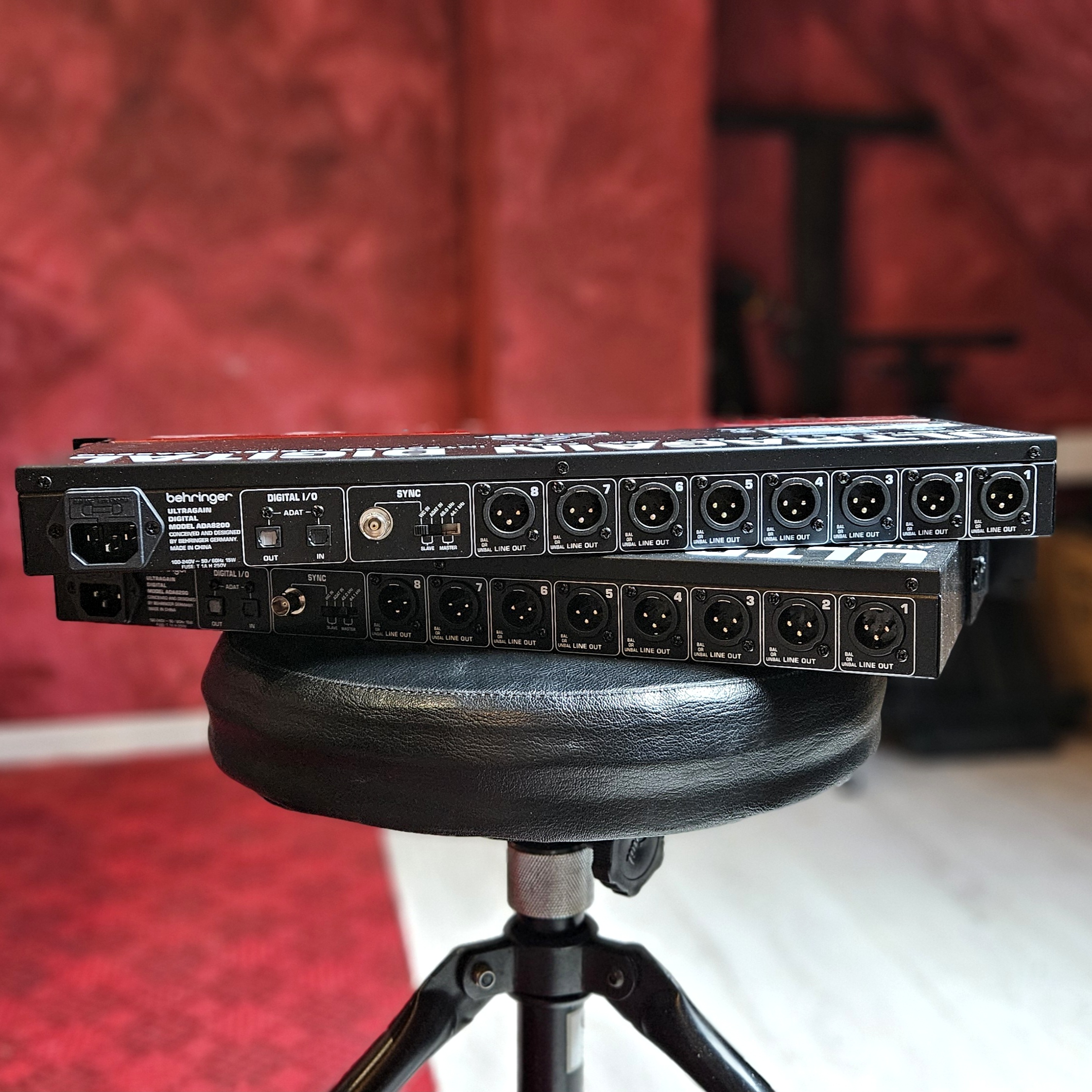 Ultragain Digital ADA8200 - Behringer Ultragain Digital ADA8200 ...