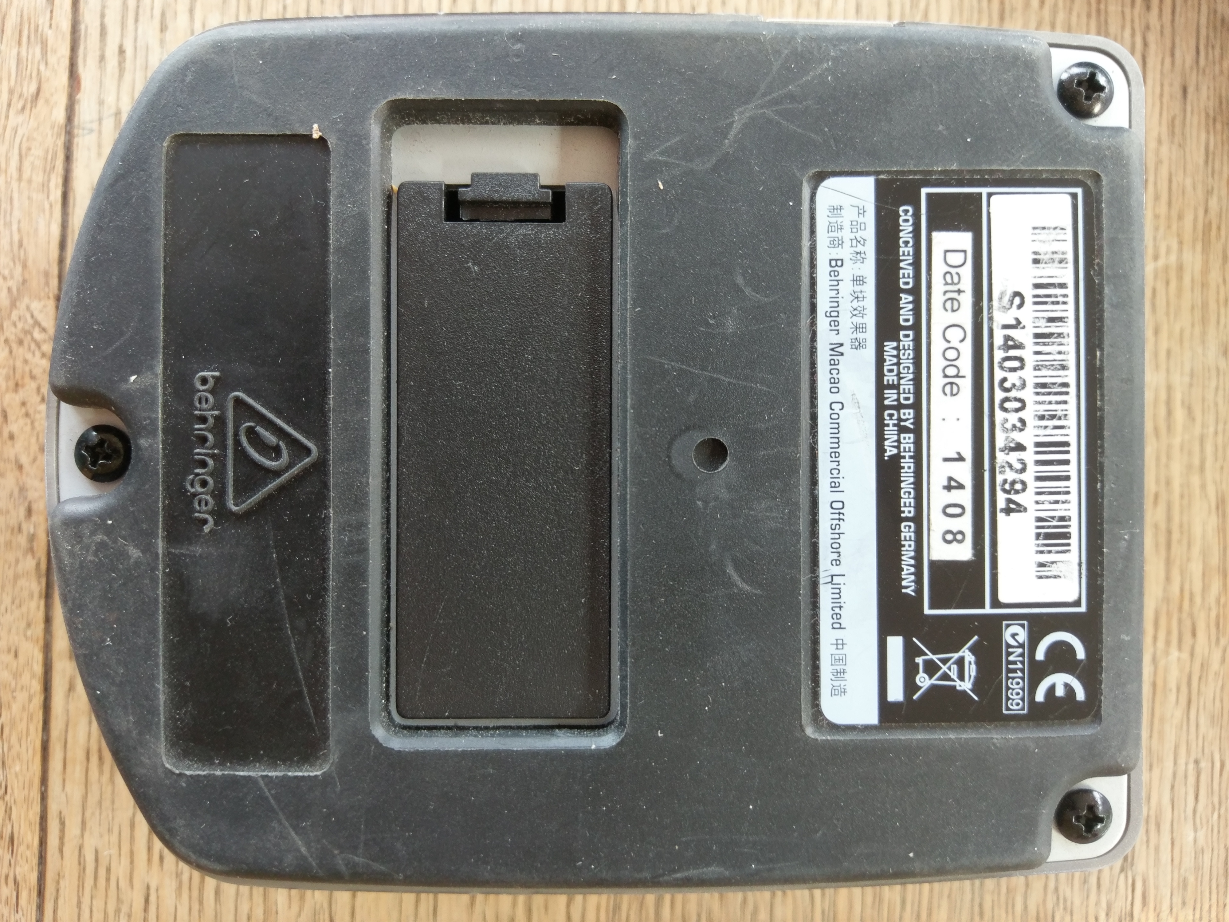 V-TONE BASS BDI21 - Behringer V-Tone Bass BDI21 - Audiofanzine