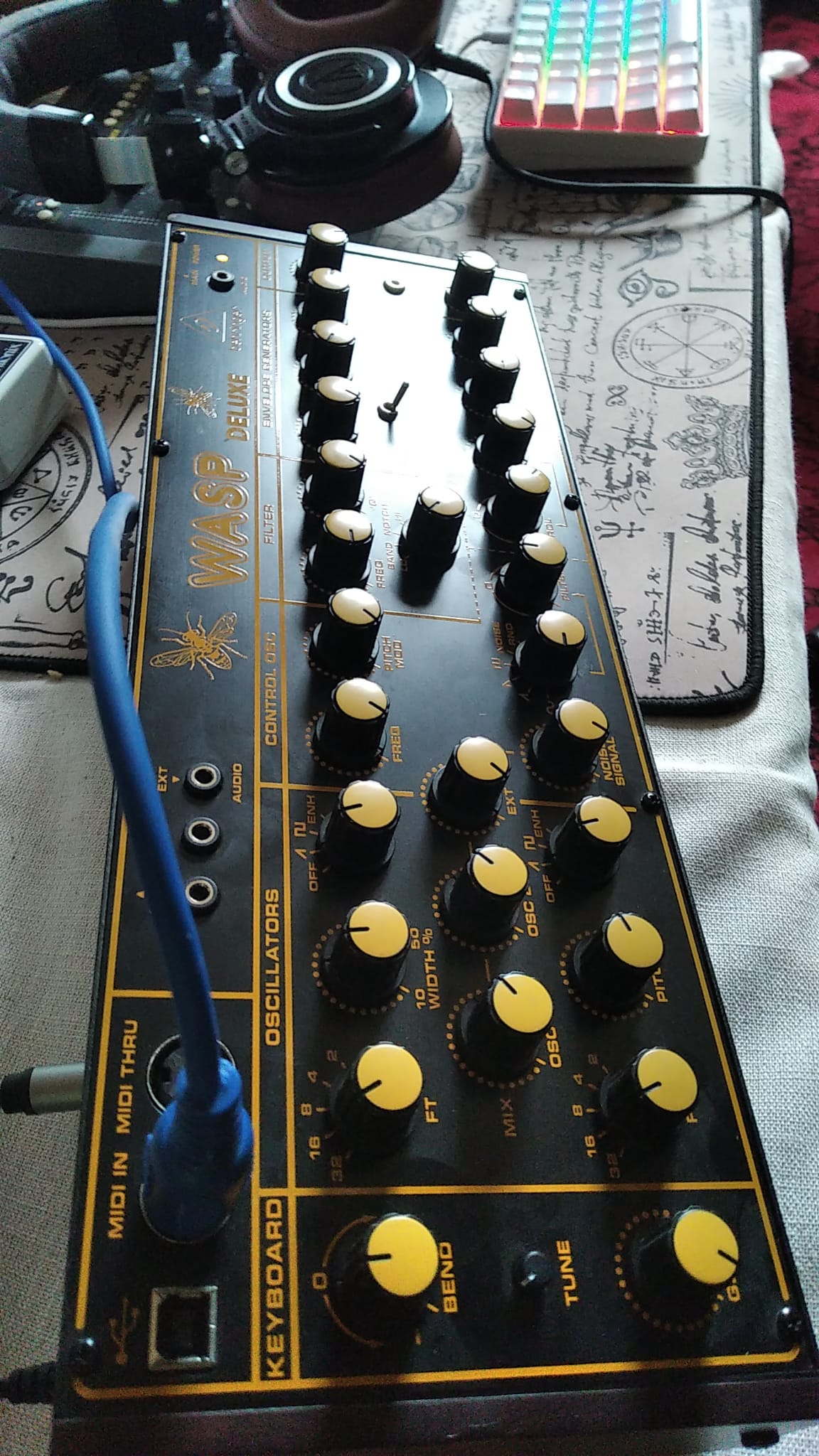 Wasp Deluxe - Behringer Wasp Deluxe - Audiofanzine