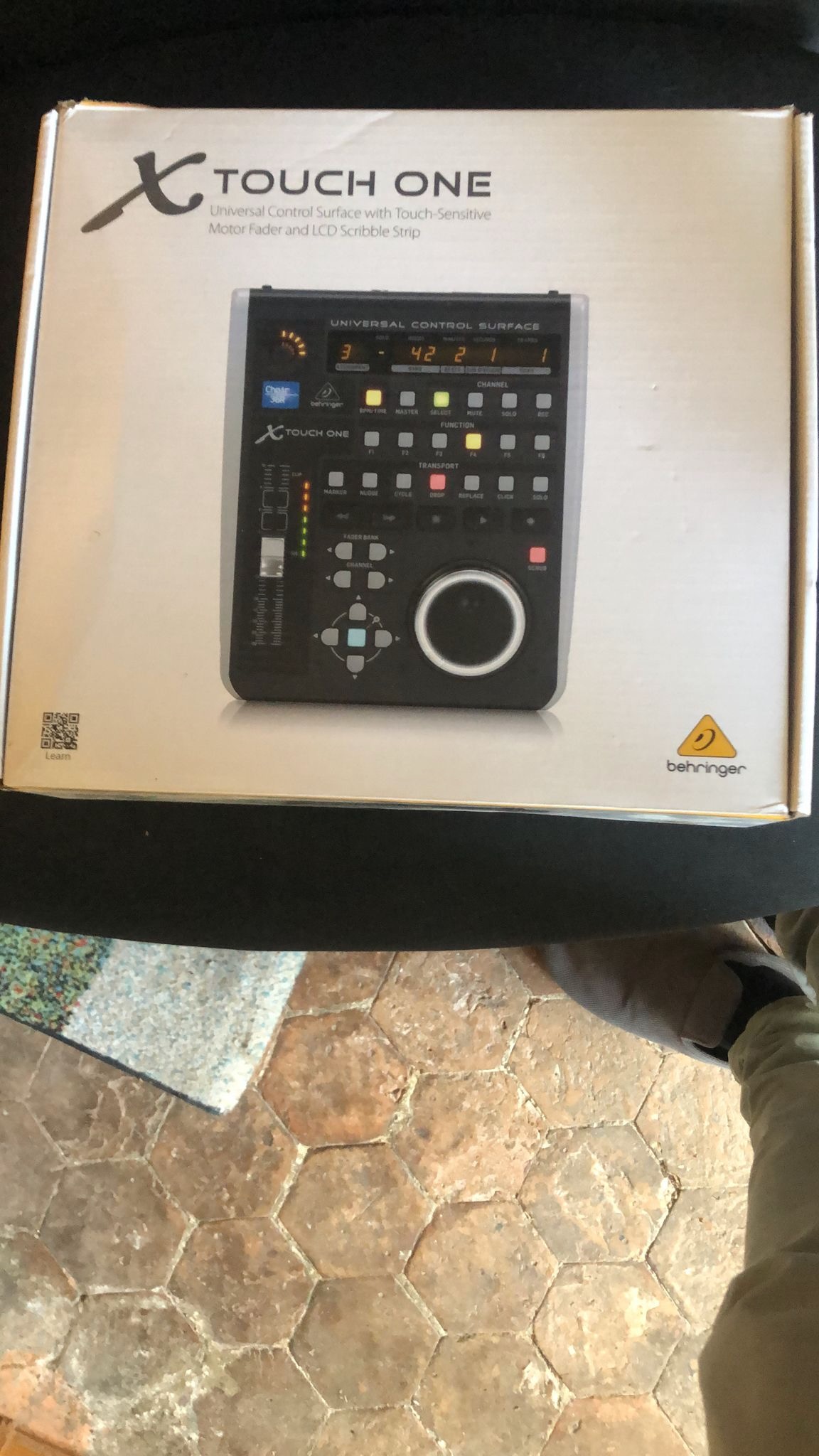 X-Touch One - Behringer X-Touch One - Audiofanzine