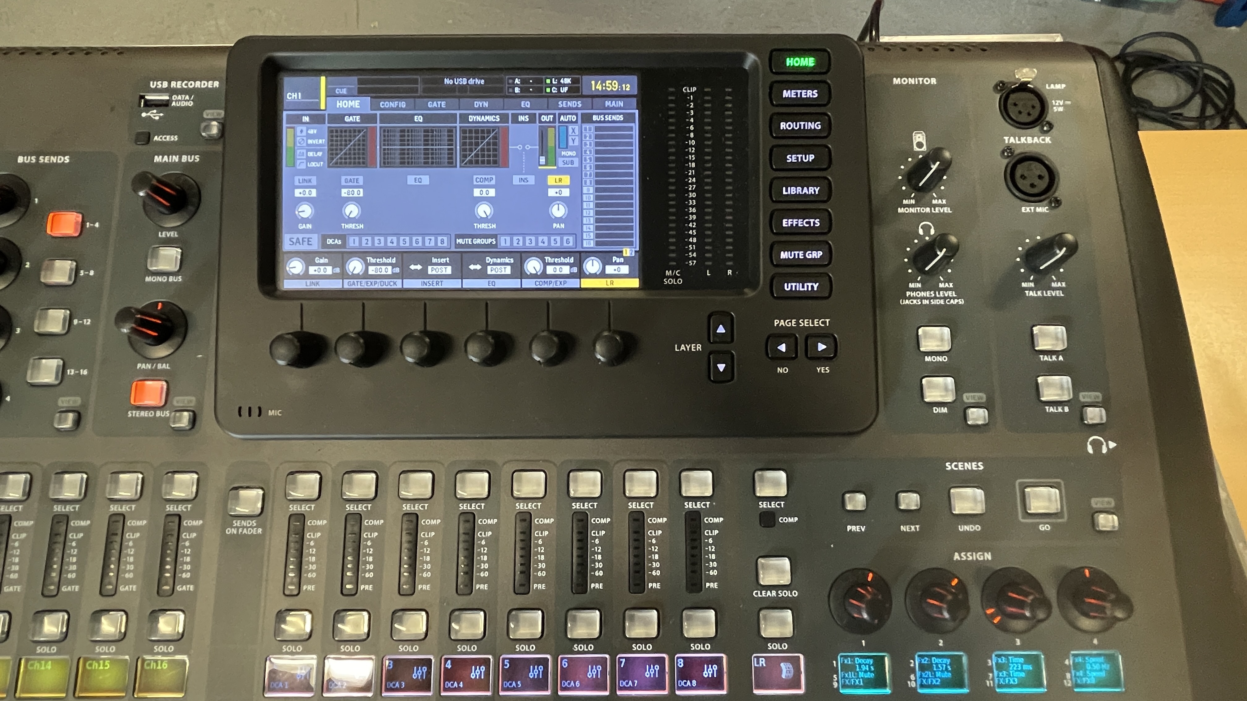 X32 Standard - Behringer X32 Standard - Audiofanzine