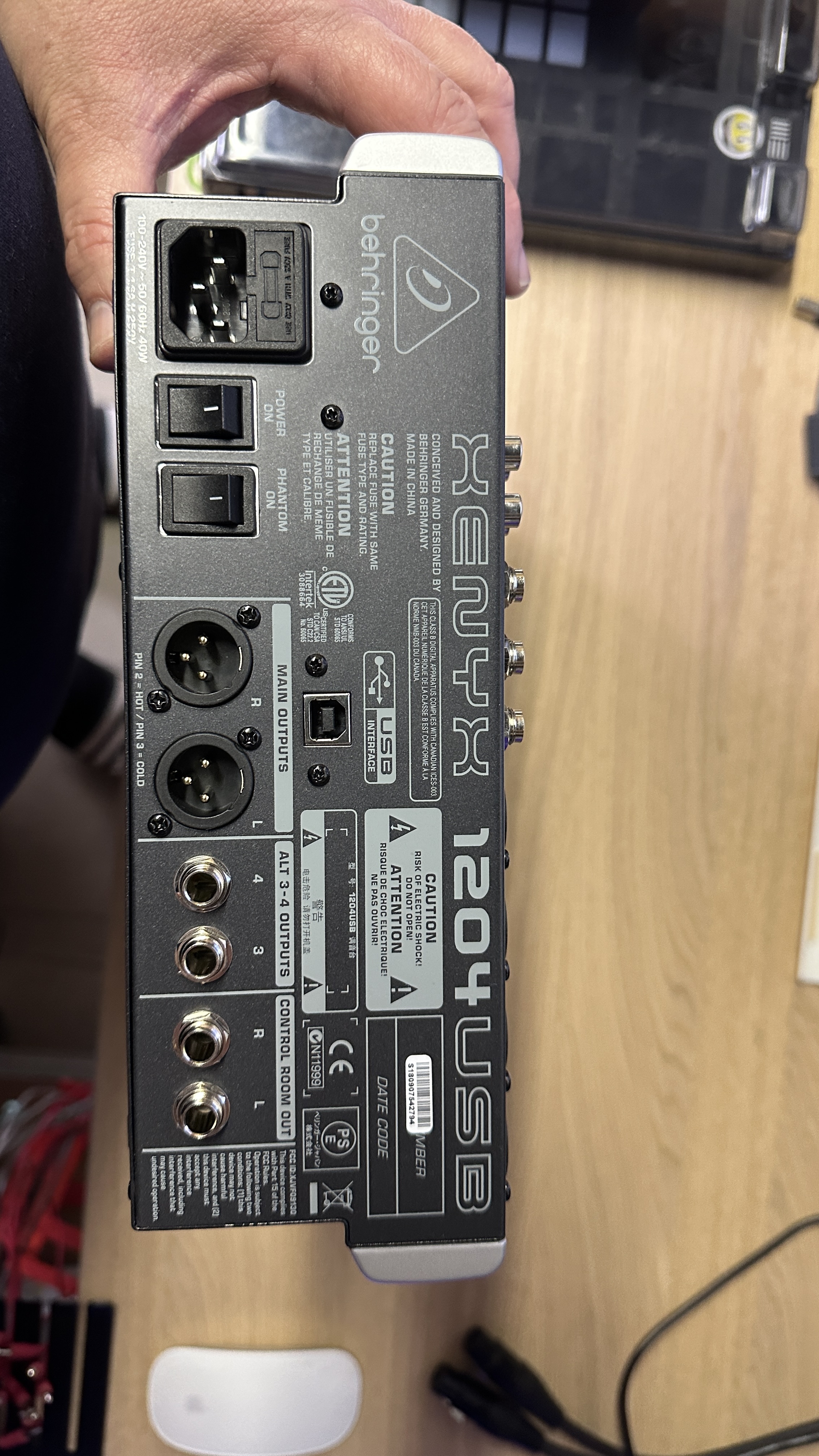 Xenyx 1204USB - Behringer Xenyx 1204USB - Audiofanzine