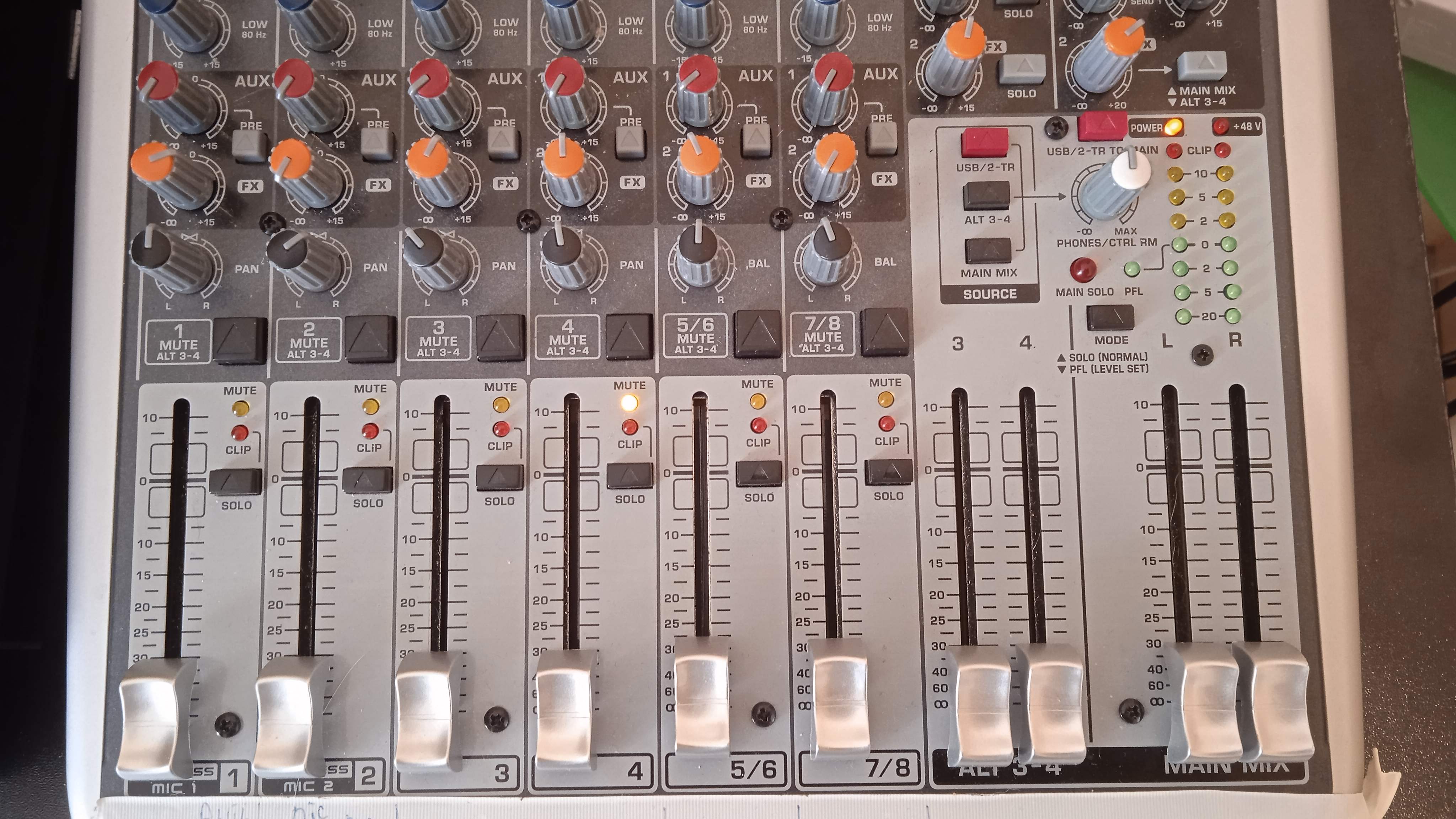 Xenyx QX1204USB - Behringer Xenyx QX1204USB - Audiofanzine