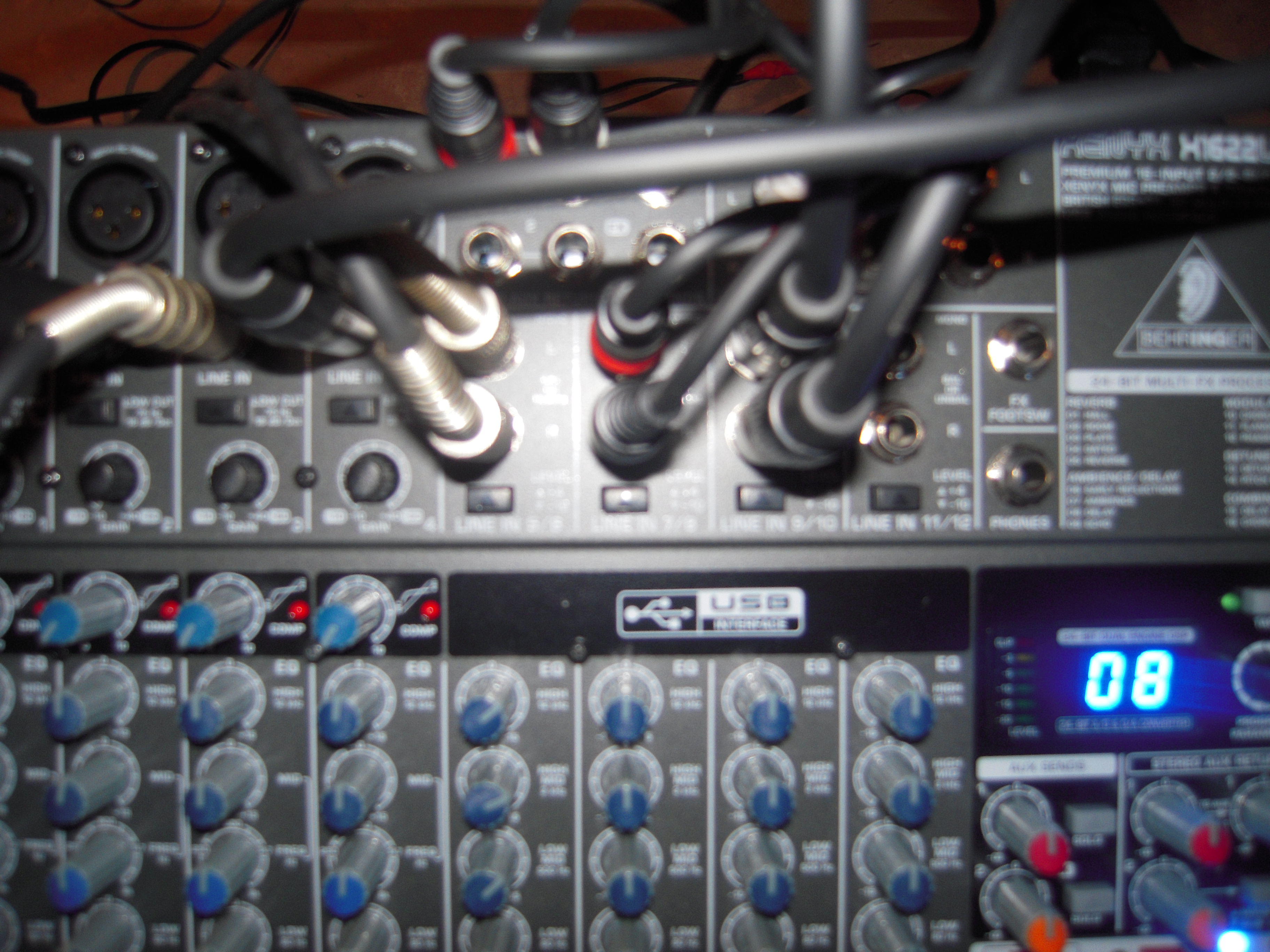 XENYX X1622USB - Behringer Xenyx X1622USB - Audiofanzine