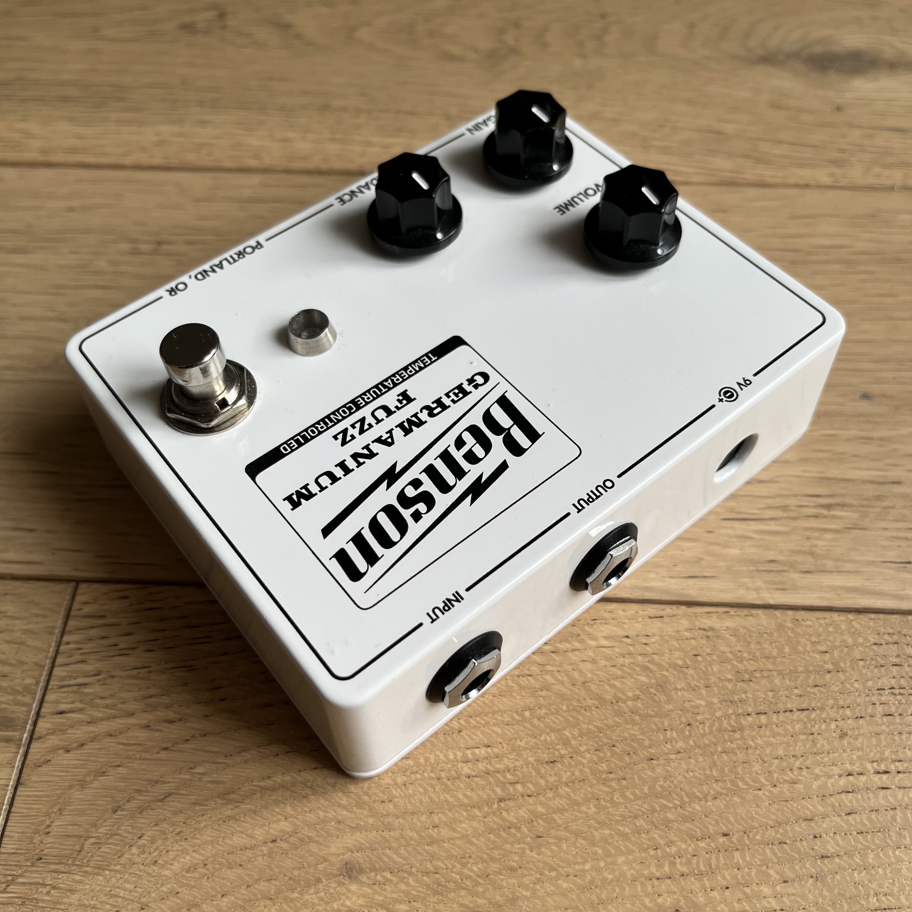 Germanium Fuzz - Benson Amps Germanium Fuzz - Audiofanzine