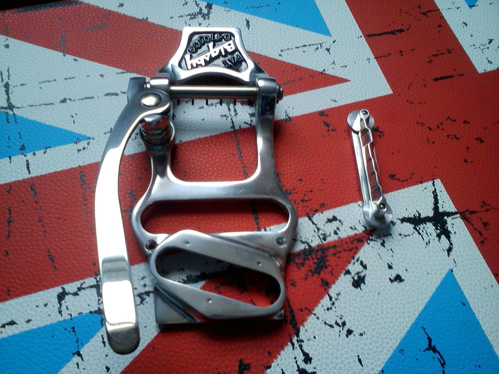 B16 - Bigsby B16 - Audiofanzine